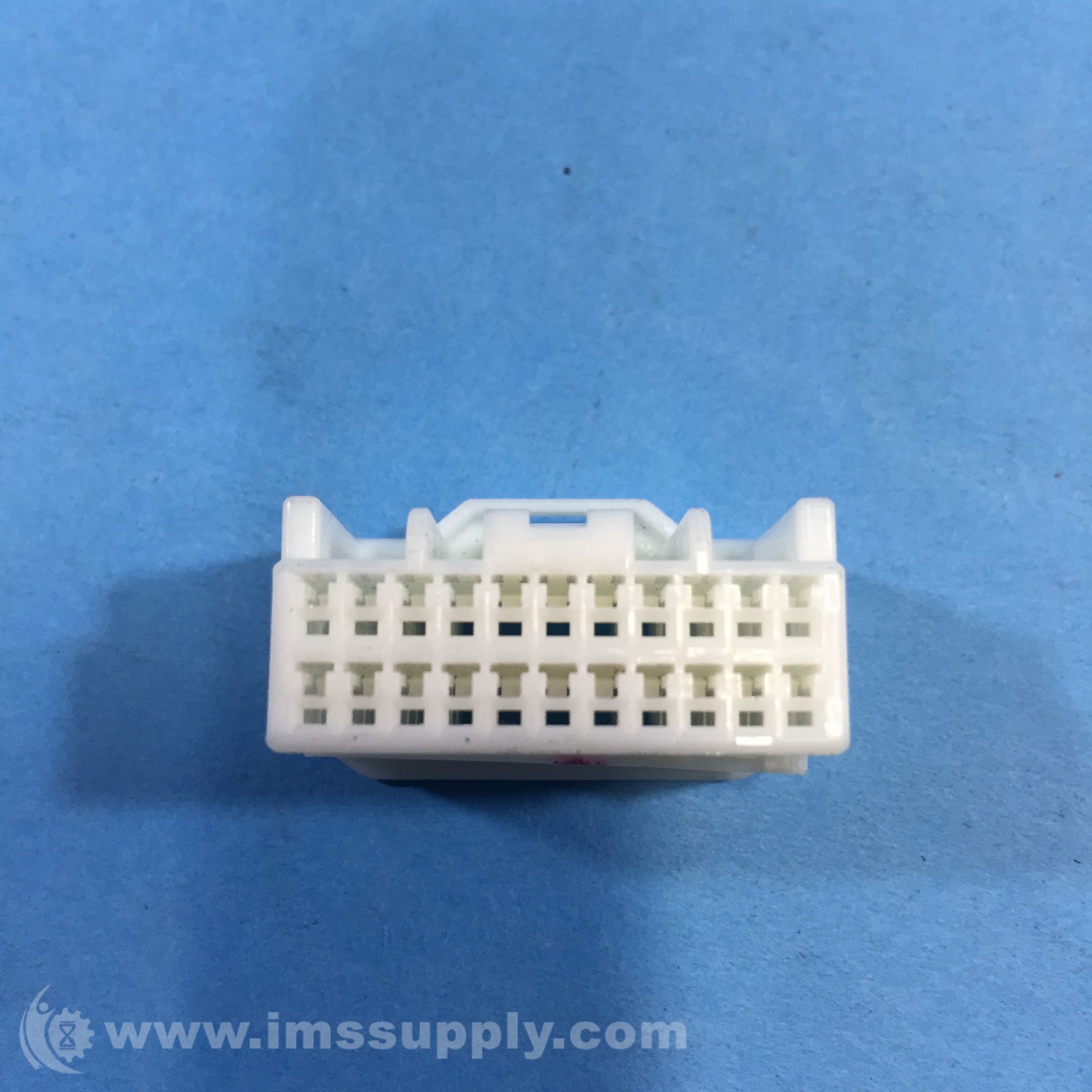 Yazaki 7283-5834 Bag of 100 Connector Housings - IMS Supply