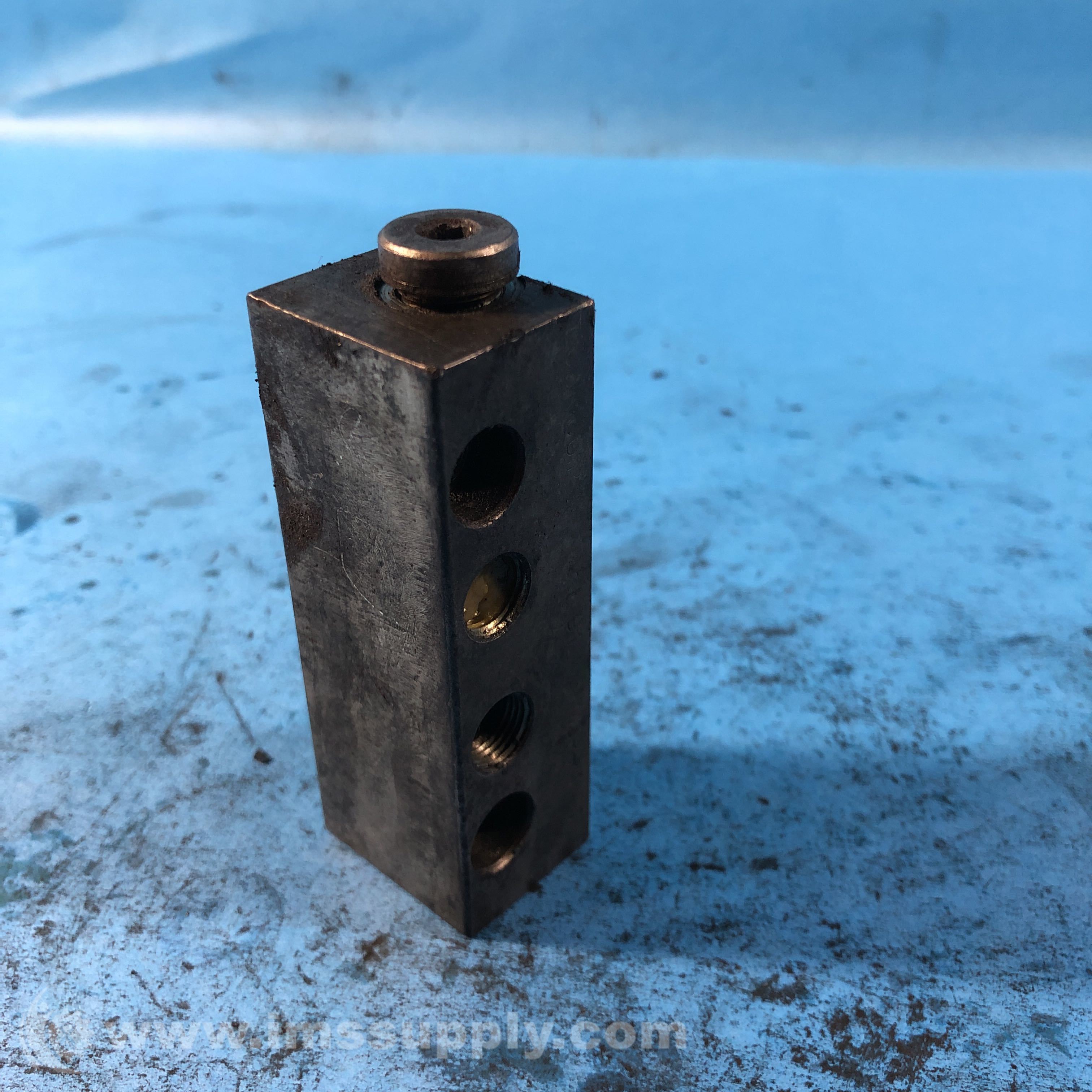 Trabon Lubrication Systems 096 Manifold Divider - IMS Supply