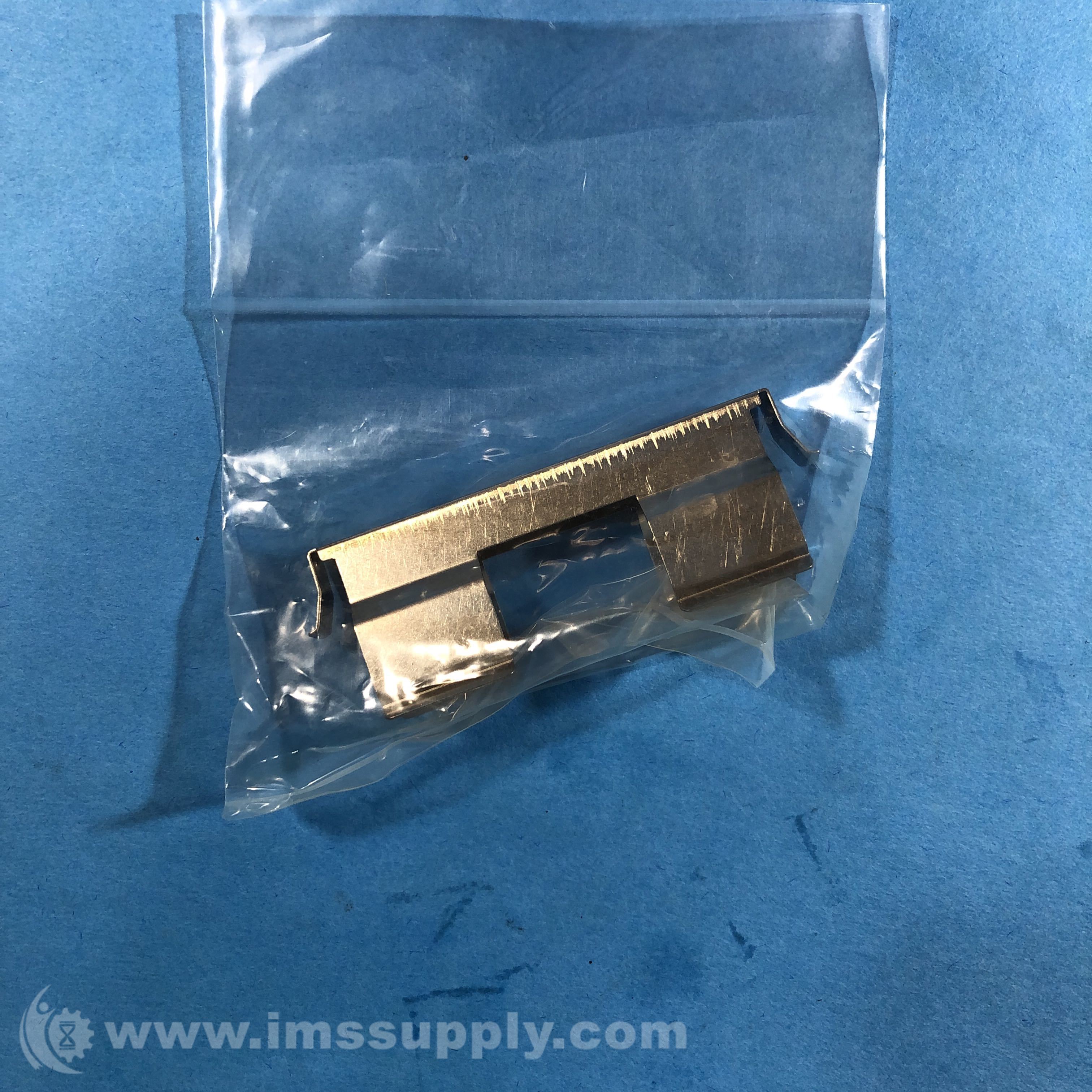 Omron ZX-ED01T Photoelectric Sensor - IMS Supply