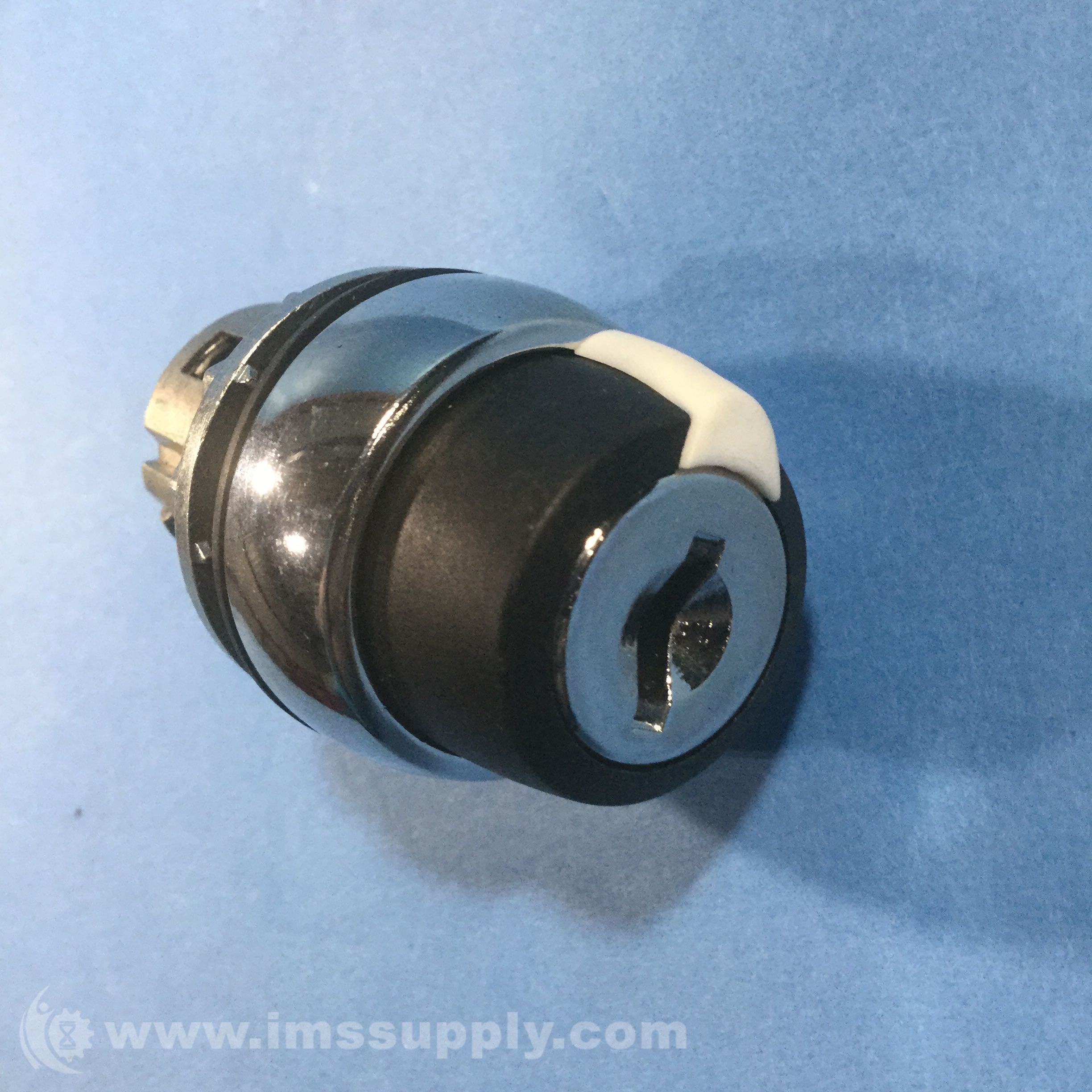 Allen Bradley 800F-AKR3825 800F Replacement Ronis Key - IMS Supply