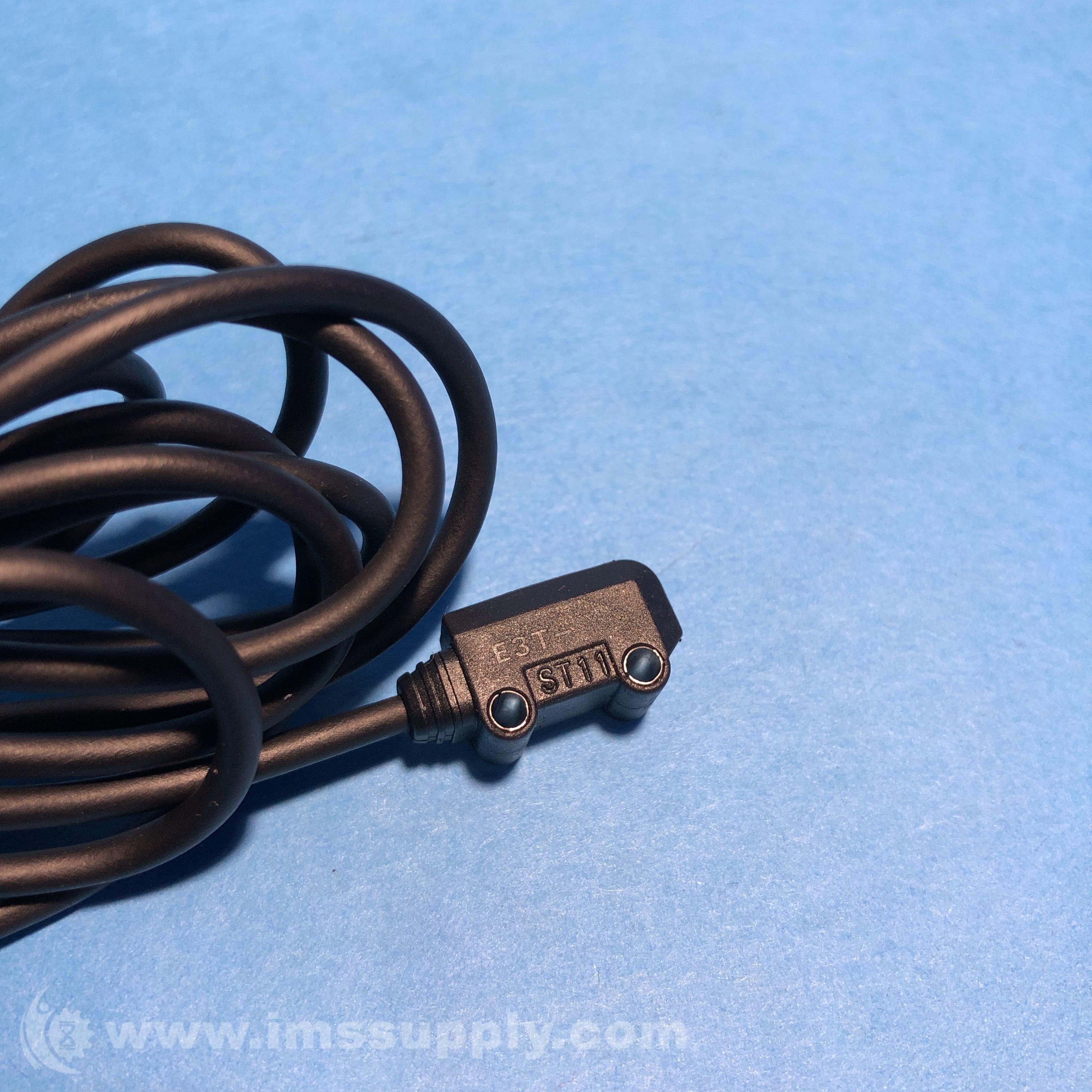 Omron E3T-ST11 Length 2 M Cable Photoelectric Sensor - IMS Supply