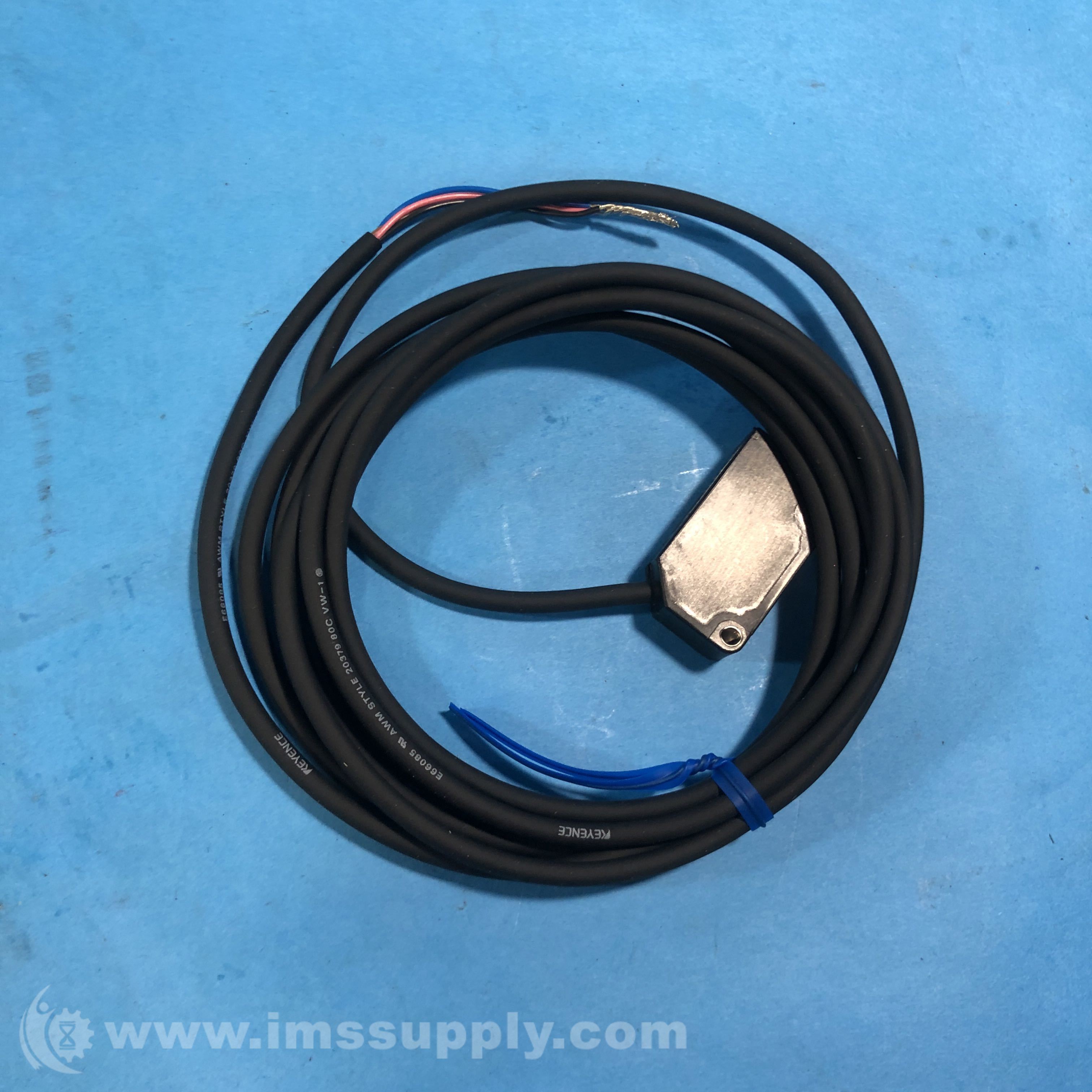 Keyence PZ-M31P Photoelectric Sensor - IMS Supply