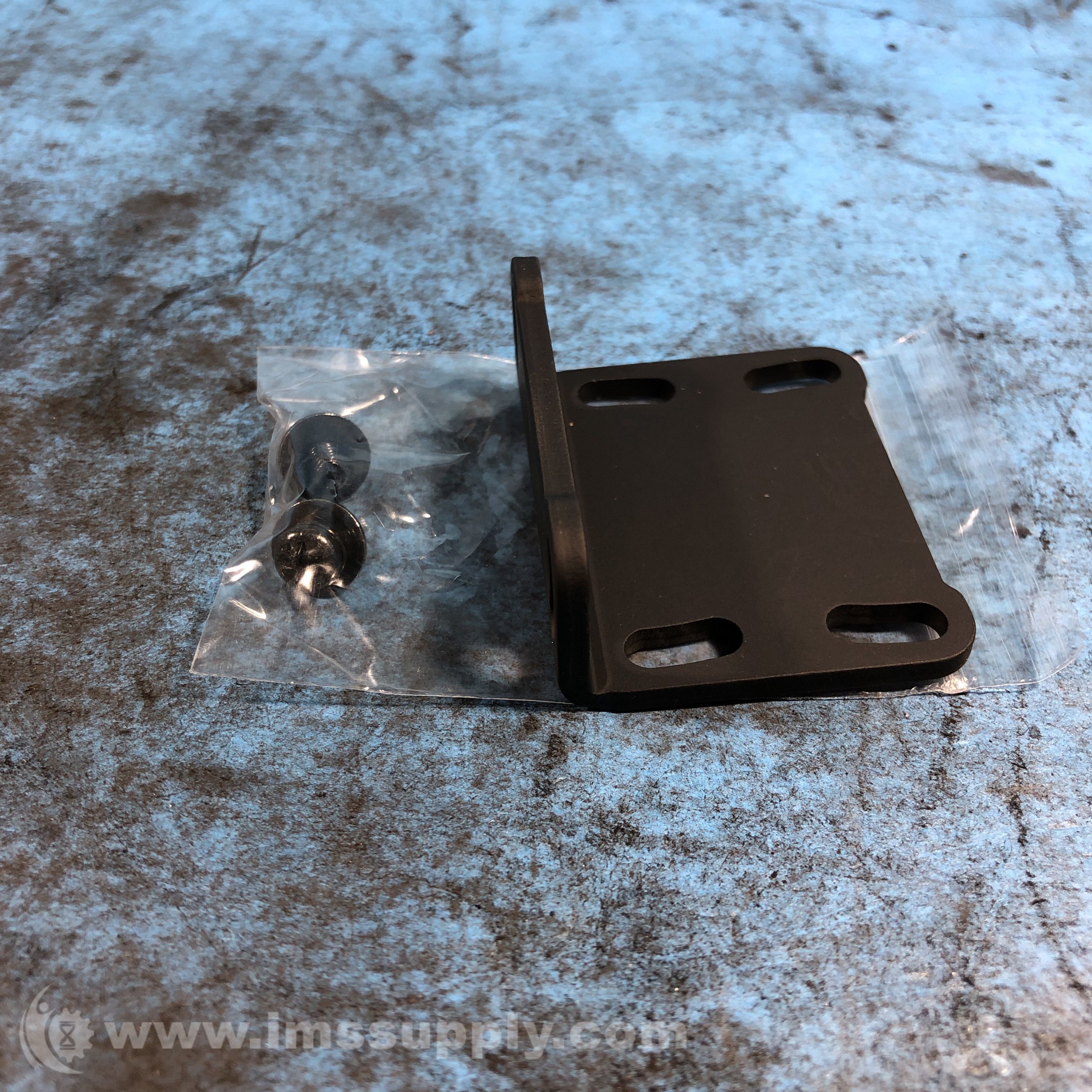 Keyence OP-87909 Rear Mounting Bracket - IMS Supply