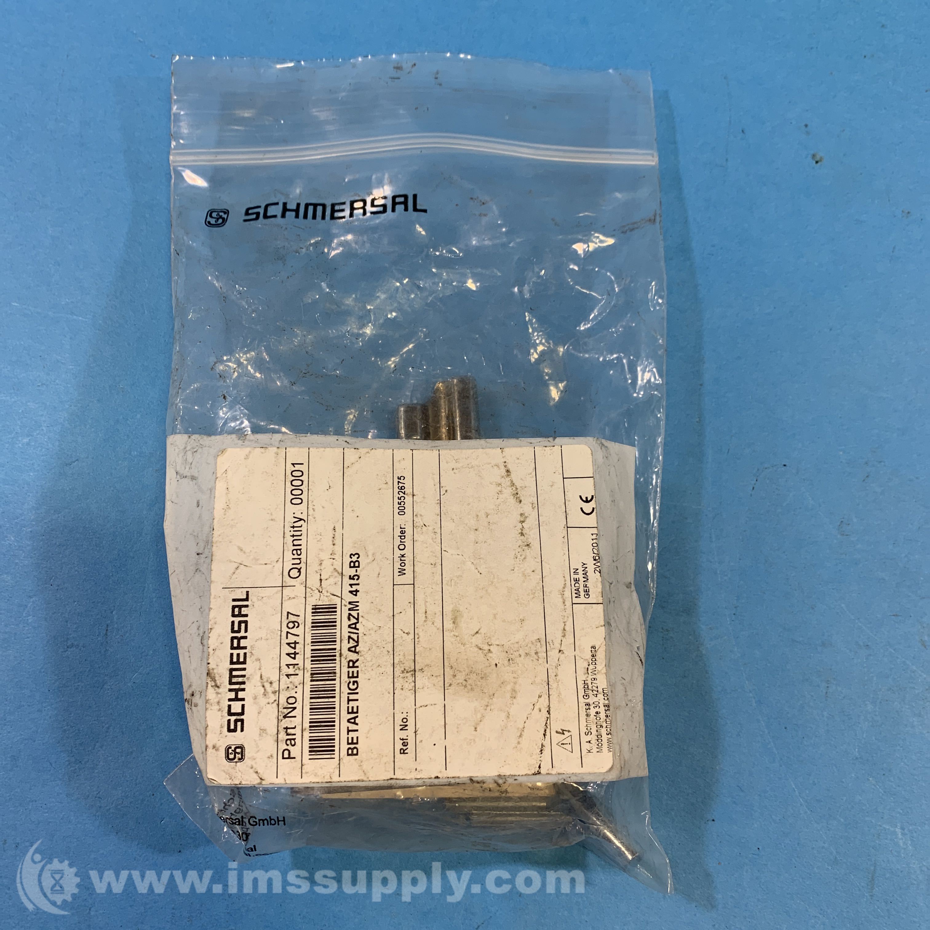 Schmersal AZ/AZM 415-B3 Actuator Key, Flexible - IMS Supply