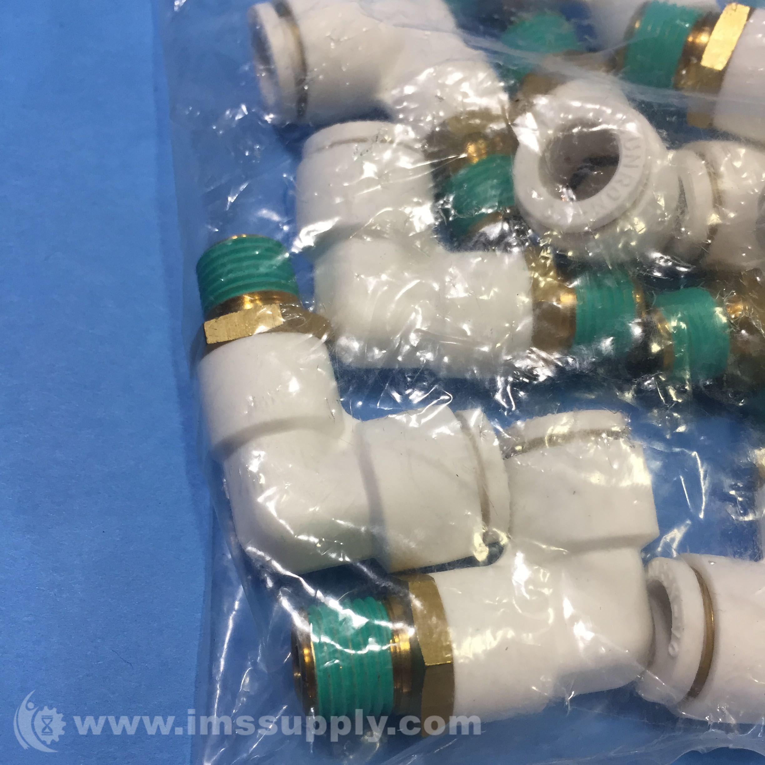 Junron V010 Pushlok Tube Fitting, 10 mm, Bag of 10 - IMS Supply