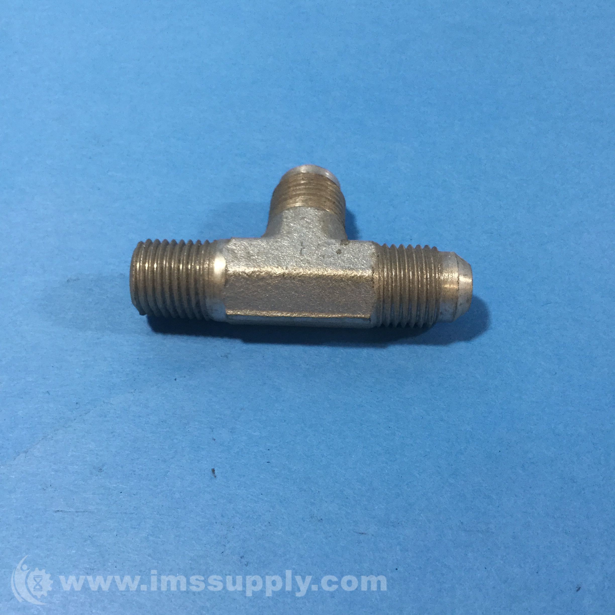 Parker 55002, 3/8in Run Tee Fitting, Male Ends, No Modifier - IMS Supply