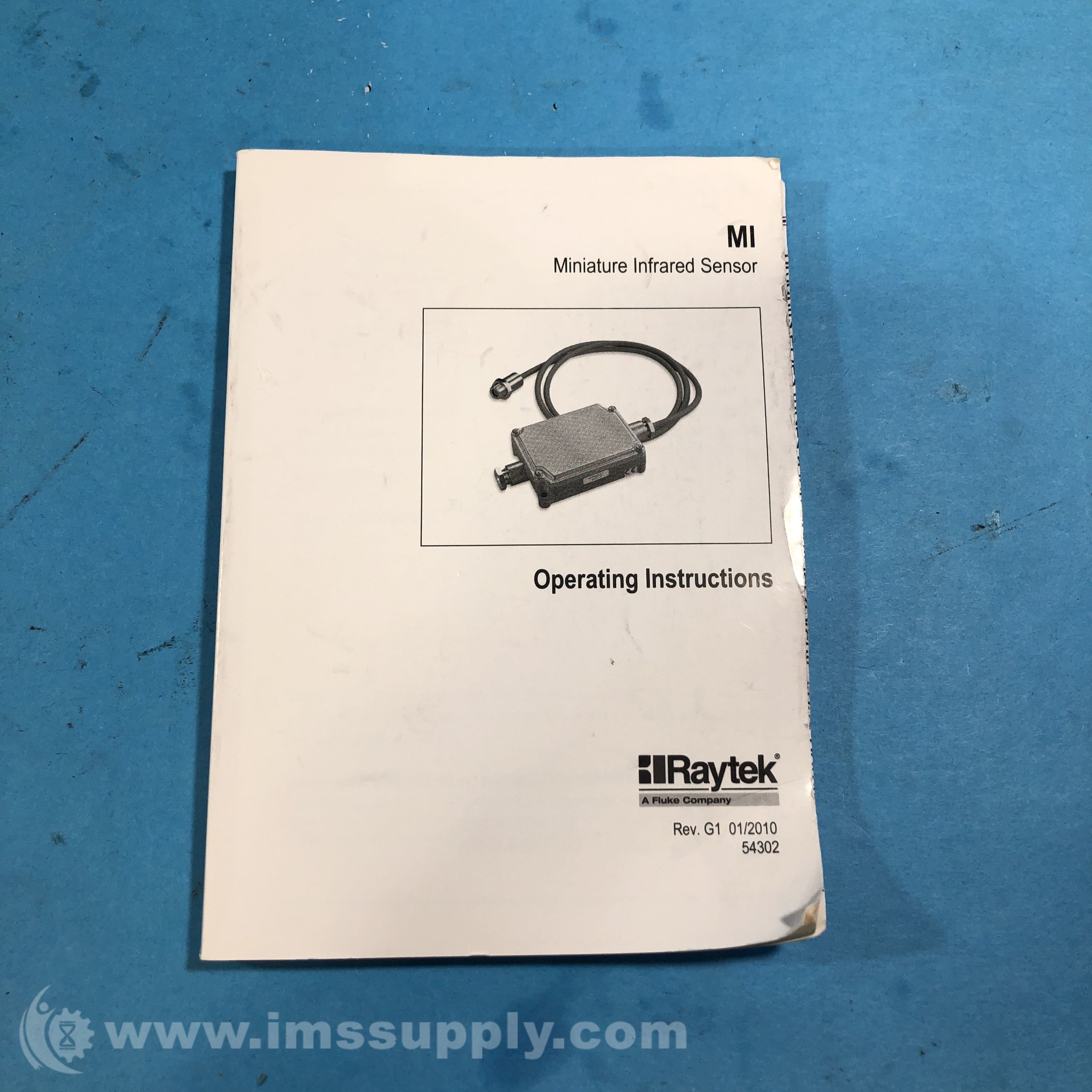 Raytek RAYMID10LTCB3 Infrared Temperature Sensor with 3m Cable - IMS Supply