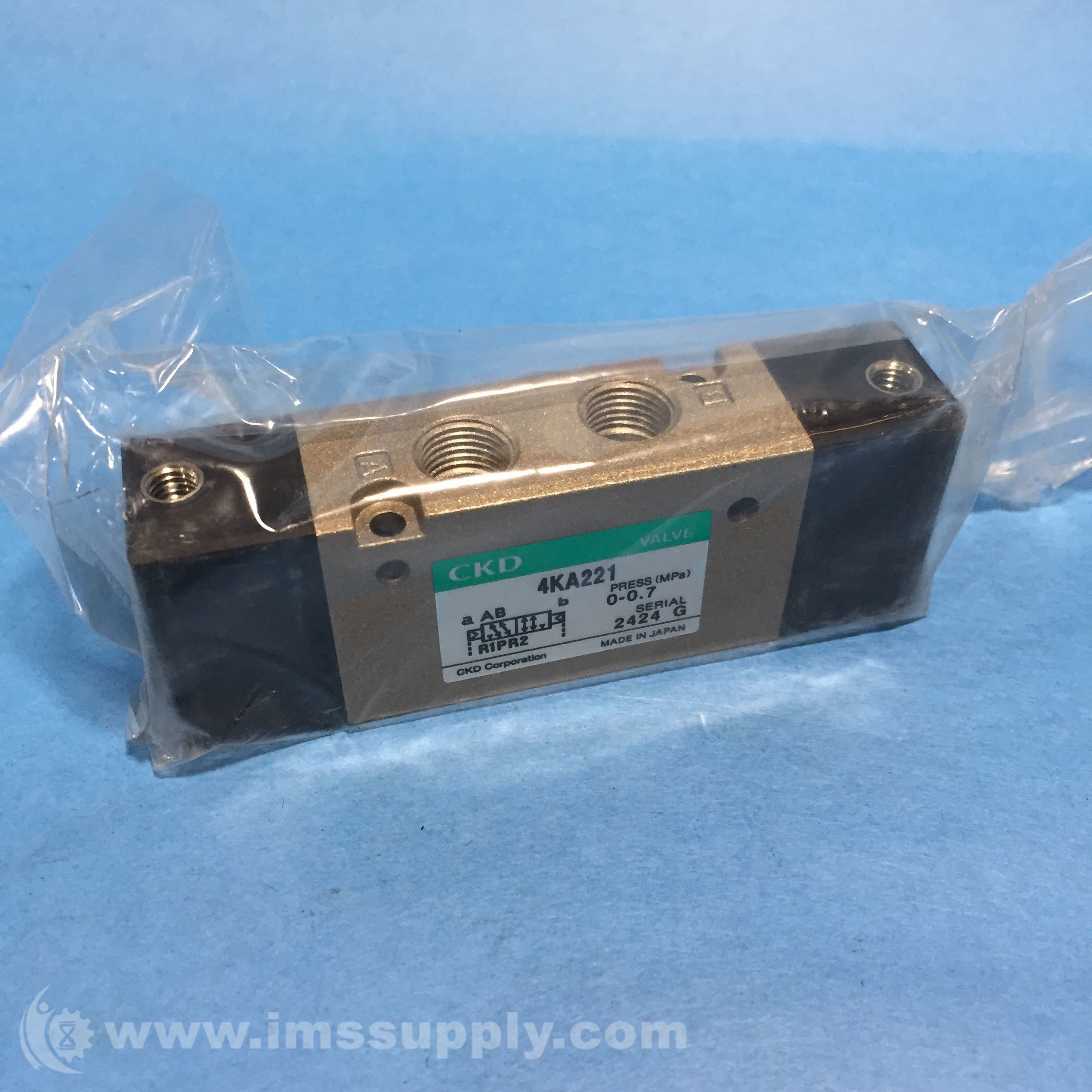 CKD 4KA221-06 4KA1 Series Pilot Operated Soft Spool Valve - IMS Supply