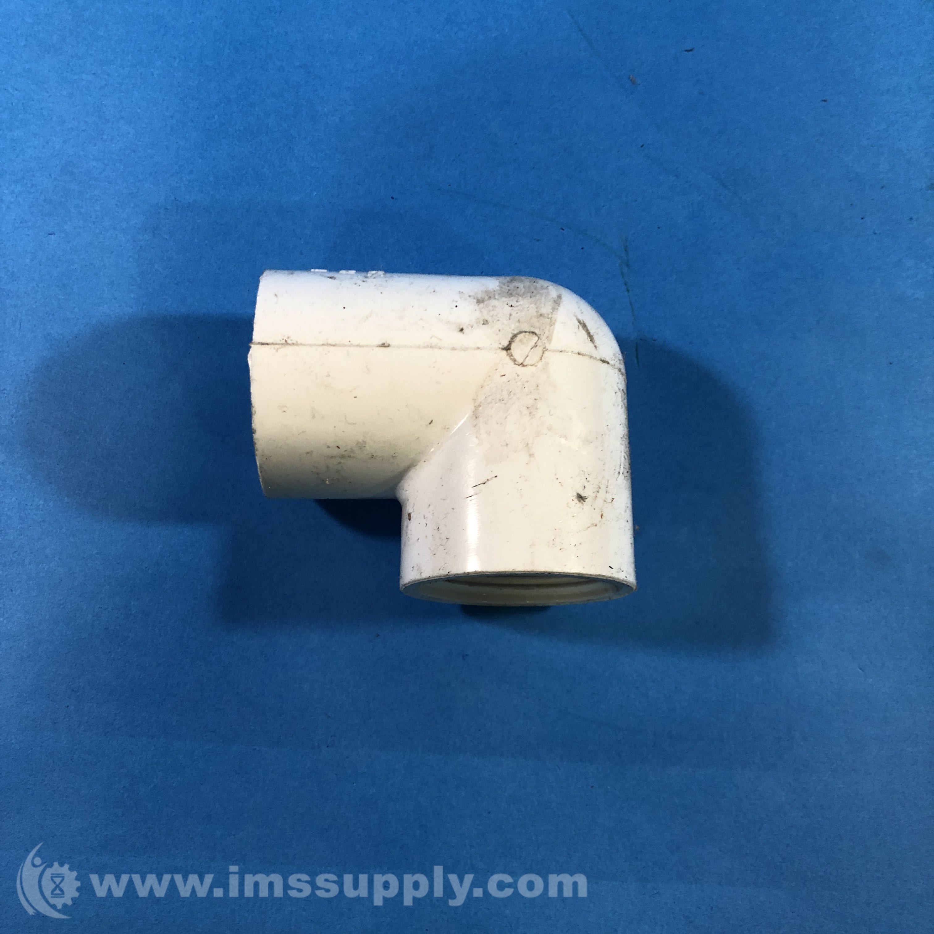 Lasco SCH 40 D2466 Size 1-1/4 Inch PVC 90° Elbow - IMS Supply Lasco SCH 40 D2466 Size 1-1/4 Inch PVC 90° Elbow - IMS Supply