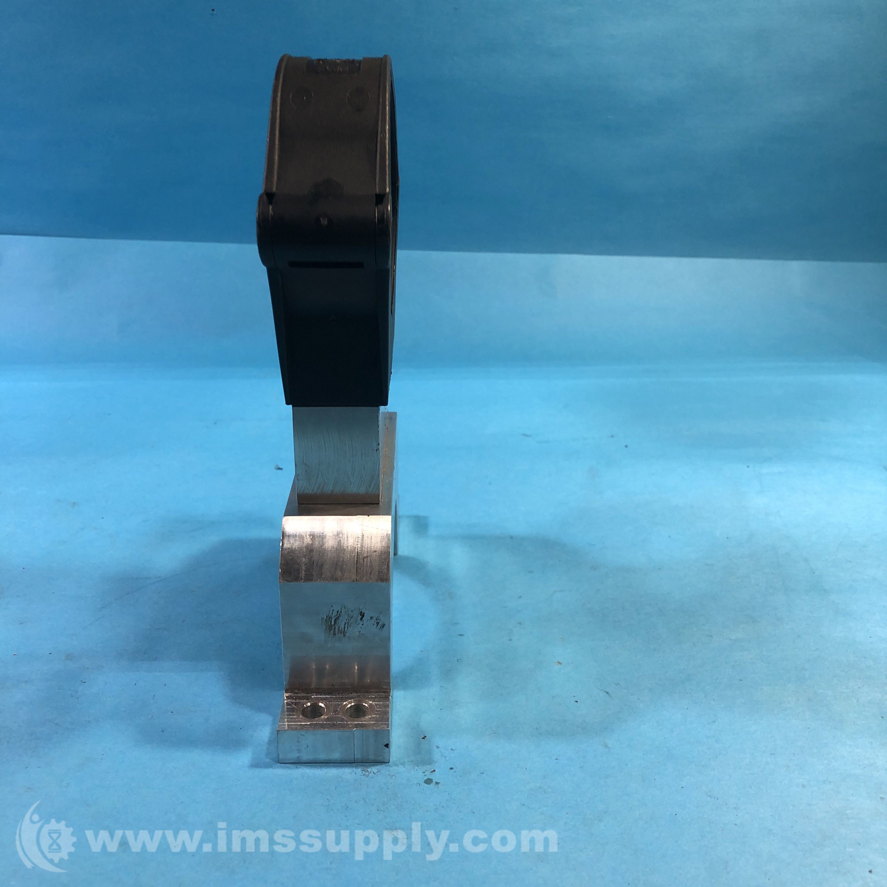 Reiku PASSB-52K Corrugated Tubing Gripping Clamp - IMS Supply