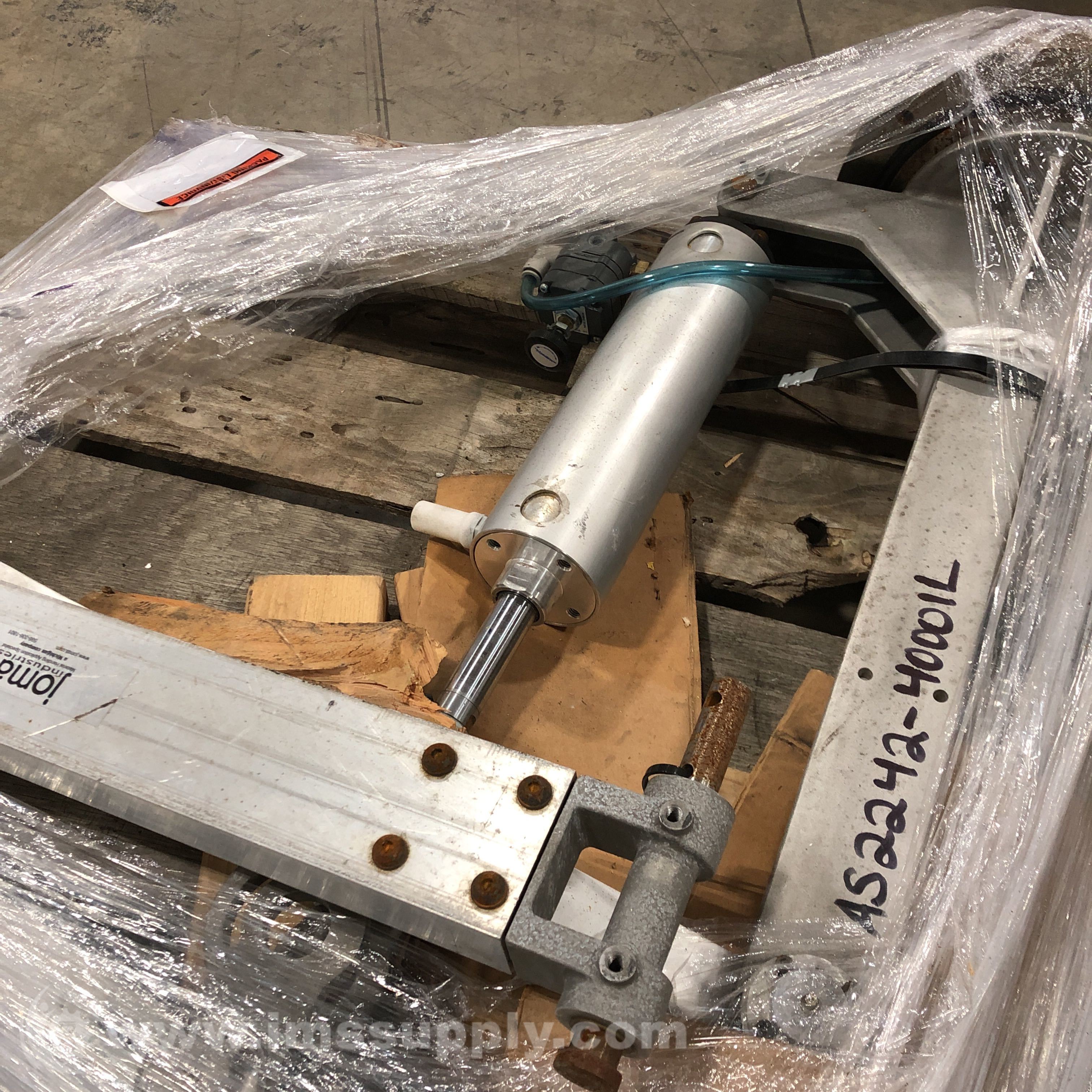 Jomat Industries AS2242-4000IL Torque Tubes, Ergonomic Lifting - IMS Supply