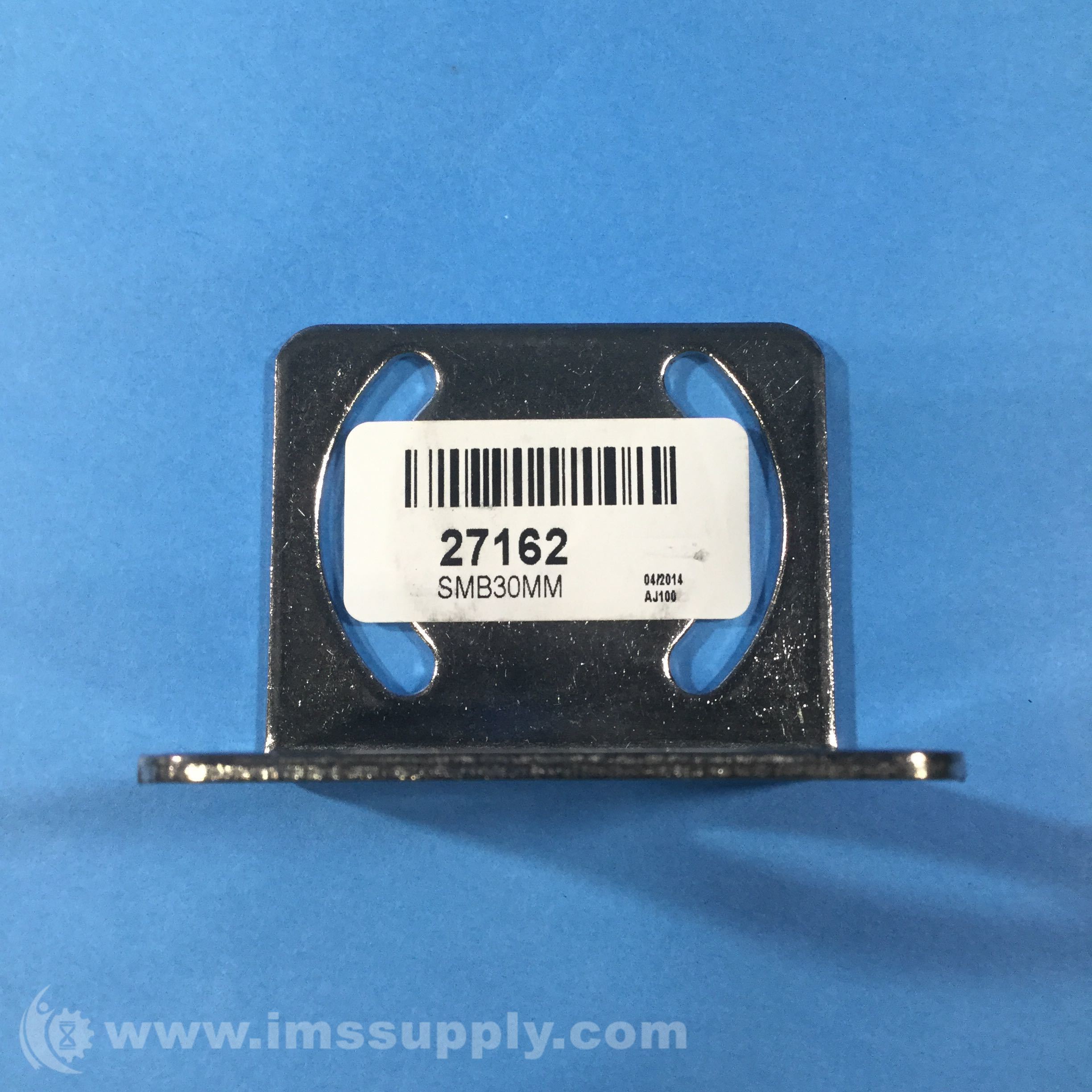 Banner Engineering Corp. SMB30MM Sensor Mounting Bracket - IMS Supply