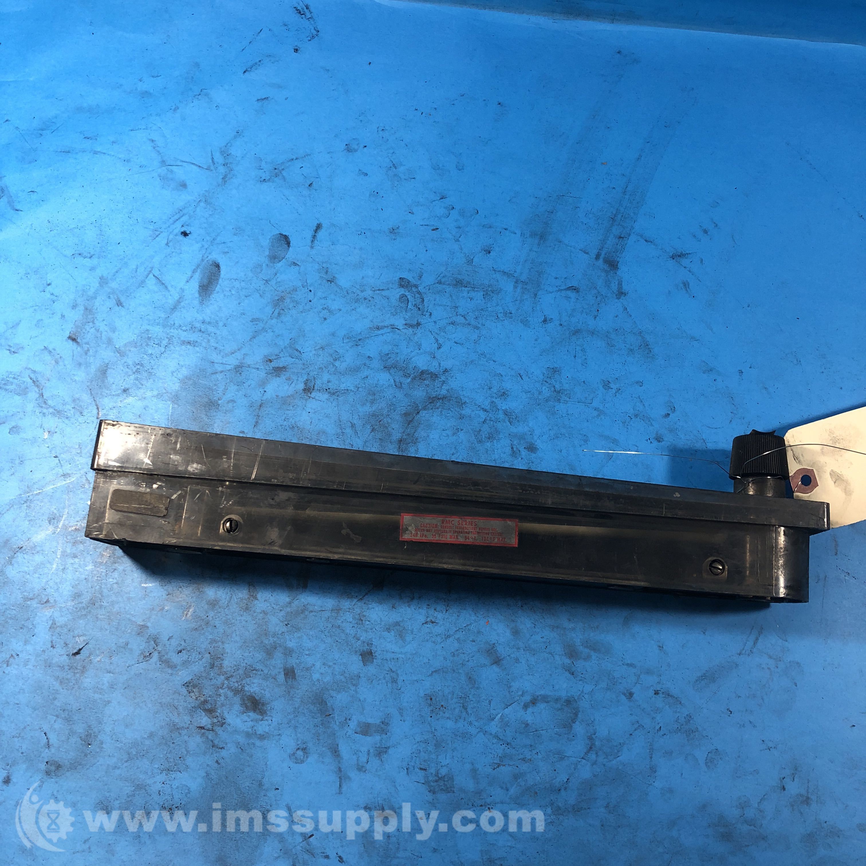 Dwyer Instruments RMC SERIES Flow Meter Air Manual 1800CFH - IMS Supply