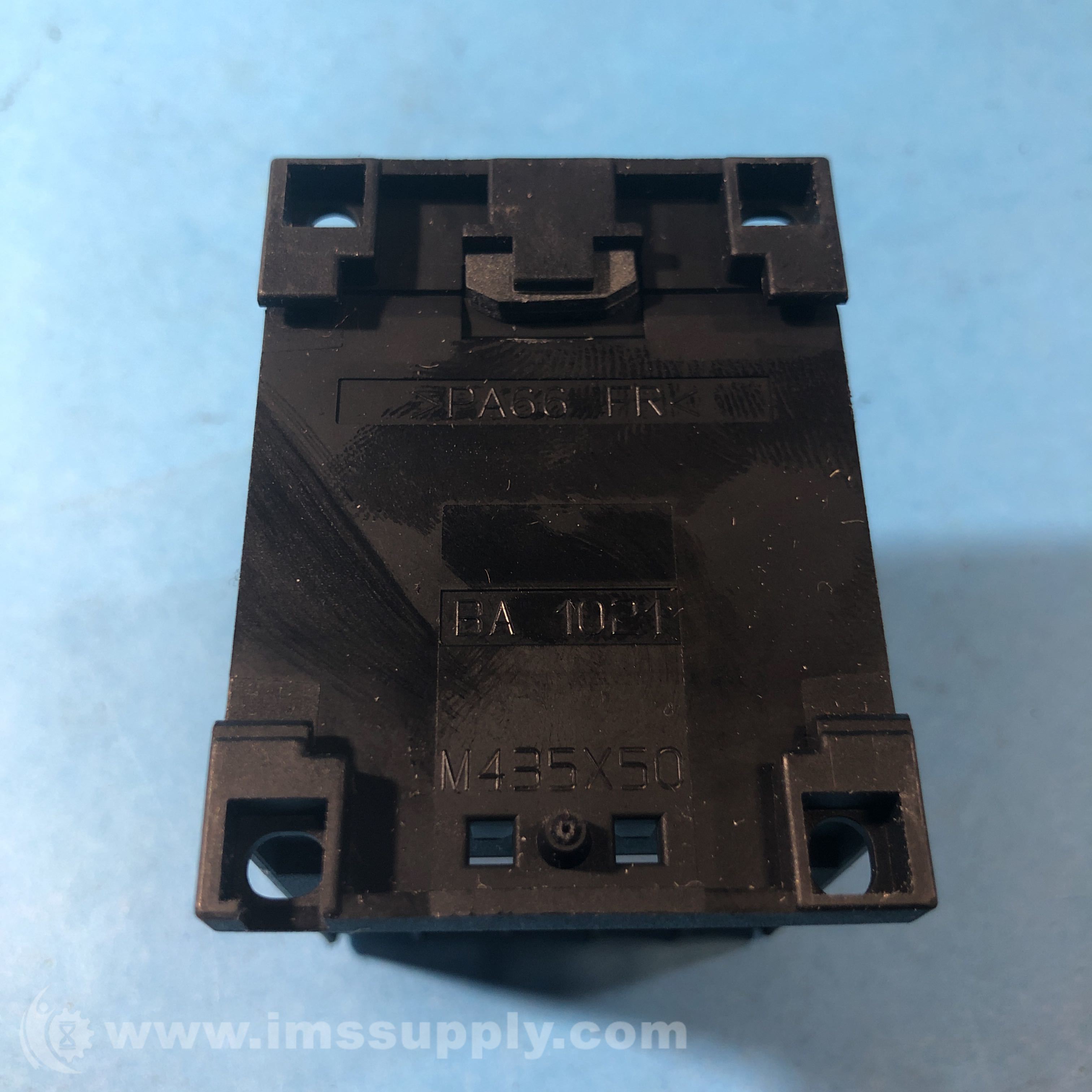 Jokab Safety JSNA-MCL-31-24 Voltage 24VDC Control Relay - IMS Supply