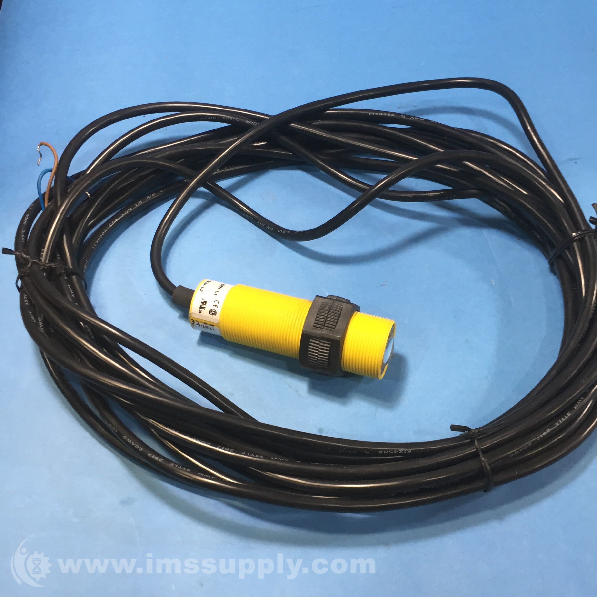 Banner SMA30PEL W/30 SM30 Series Opposed Mode Barrel Sensor - IMS Supply