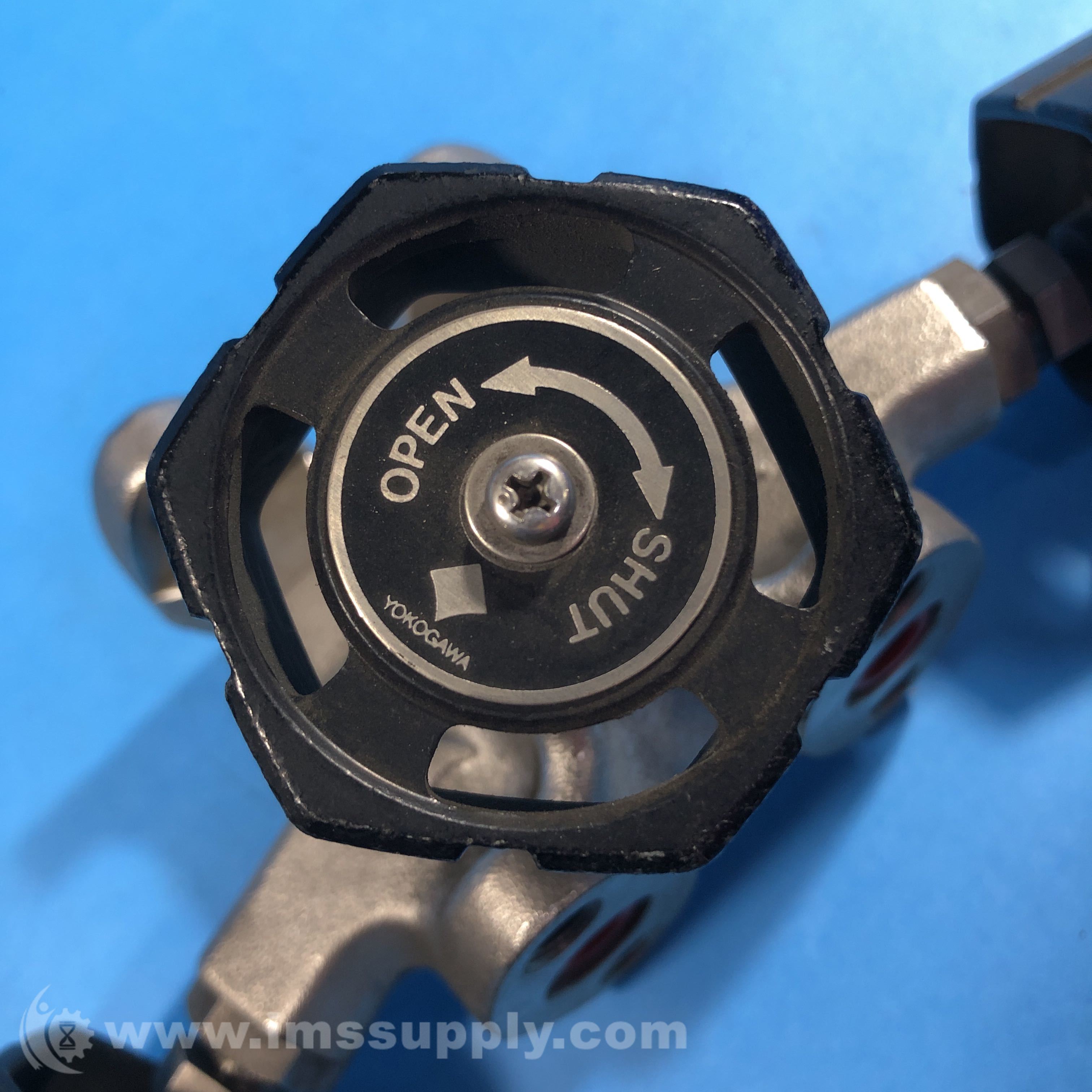 Yokogawa IM300B Manifold Valve 3-Dial Valves - IMS Supply