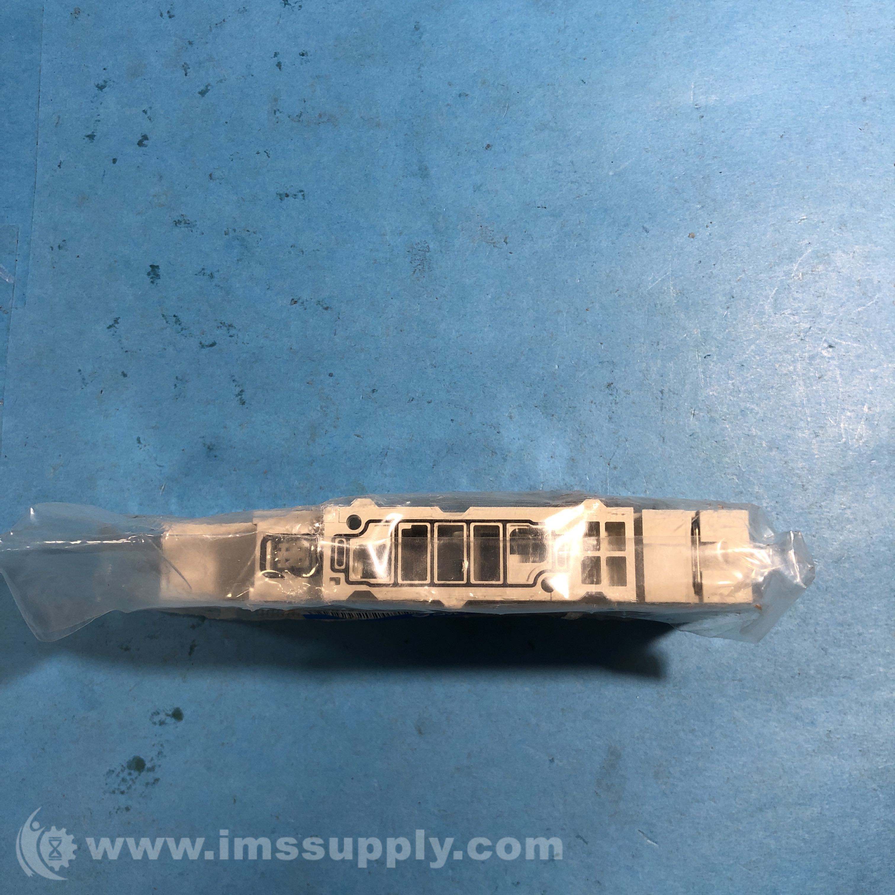 SMC SY70M-2-3DA-C6 Manifold Block - IMS Supply