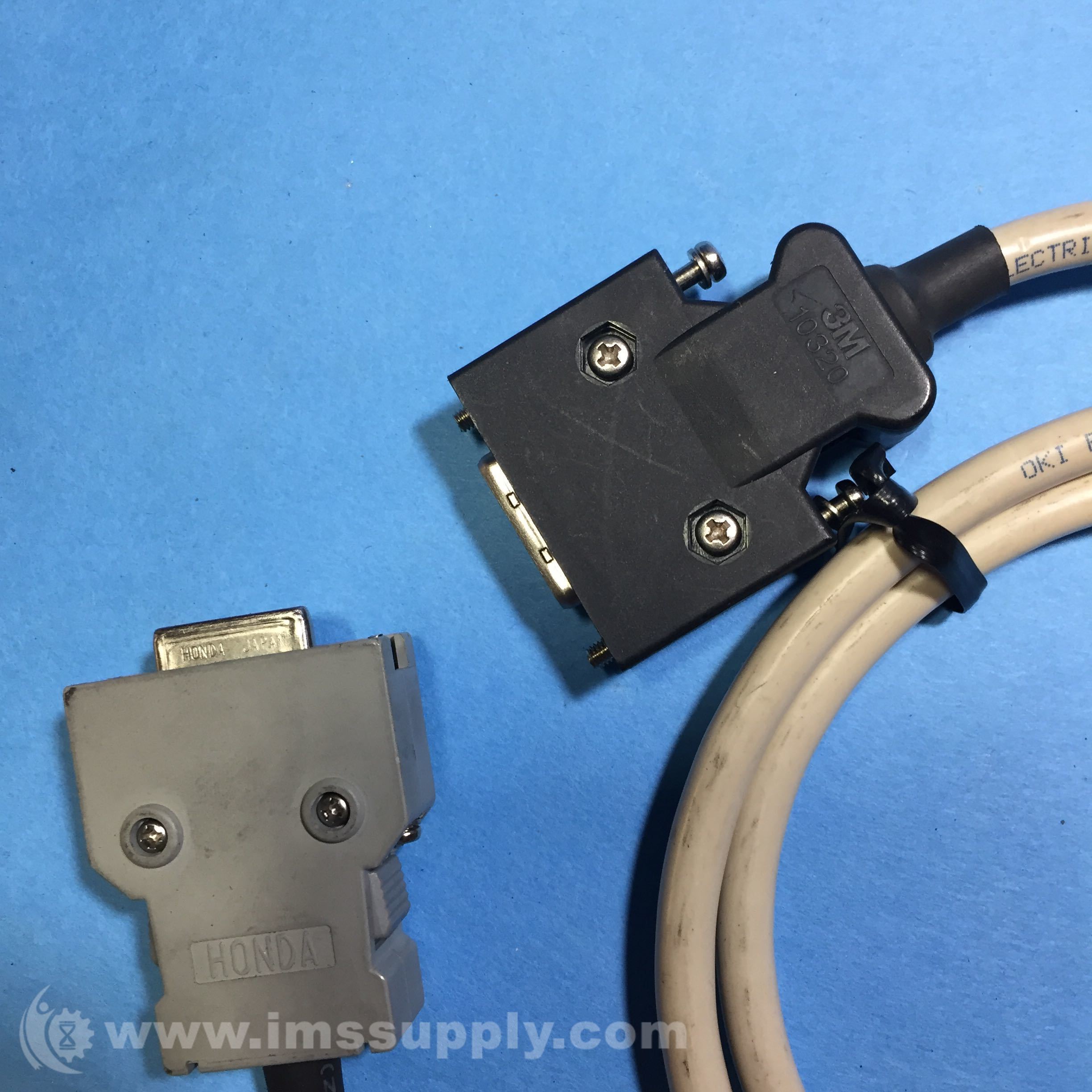 Mitsubishi MR-J2HBUS1M-AT Cable - IMS Supply