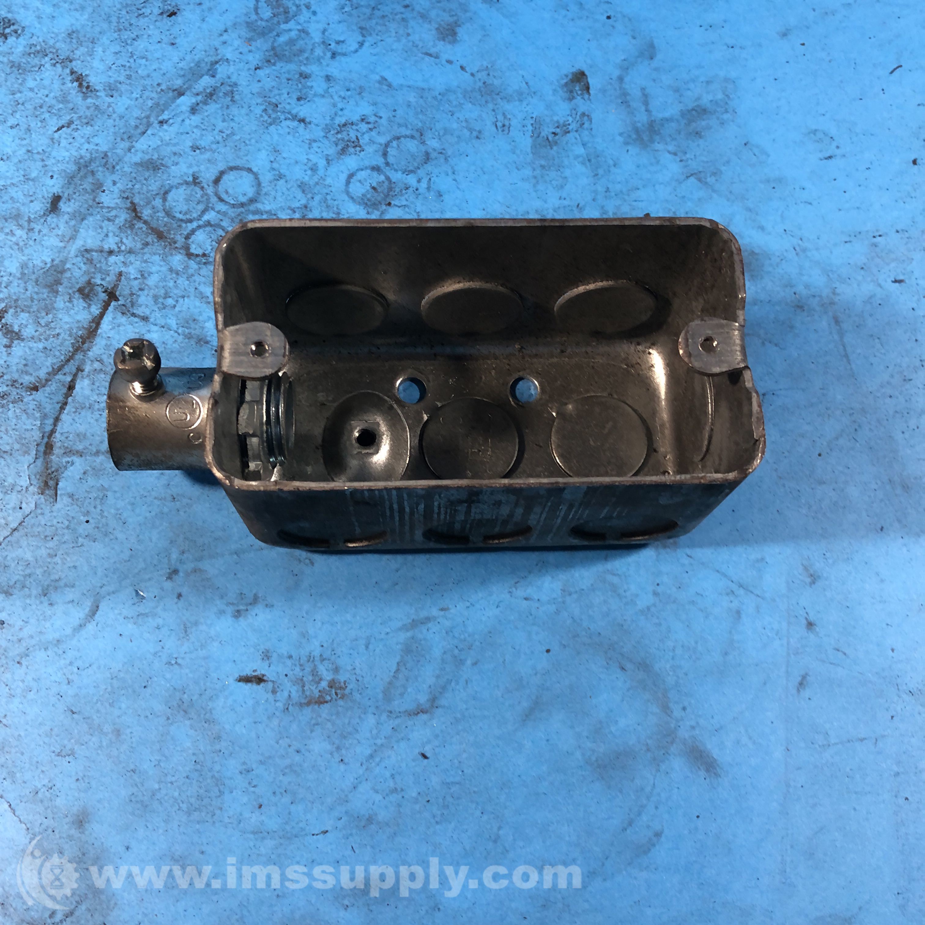 Thomas & Betts 58371 Size 1/2 Inch Back Box, Steel City Series - IMS Supply