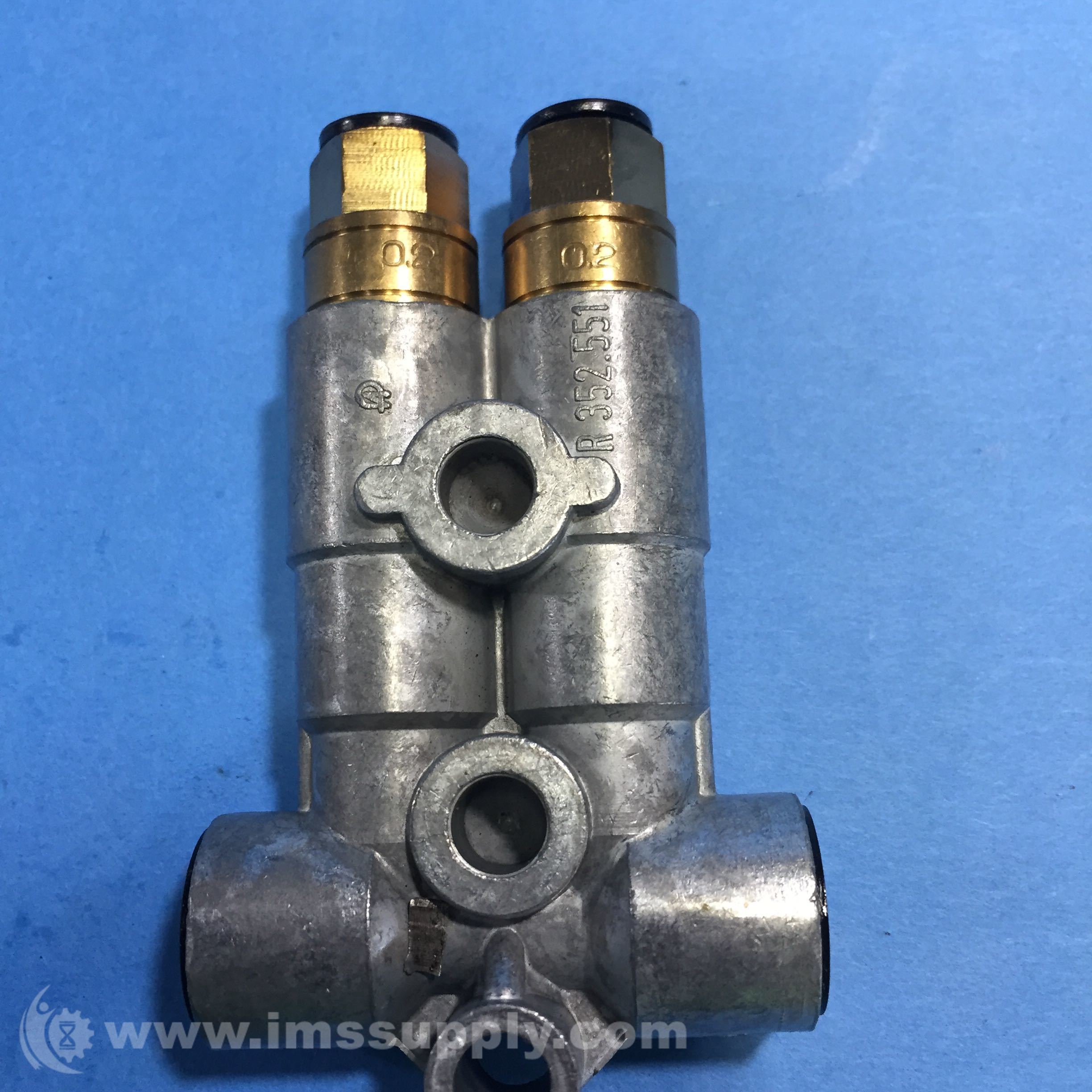 Skf R352.551 Lubrication System Distributor - IMS Supply