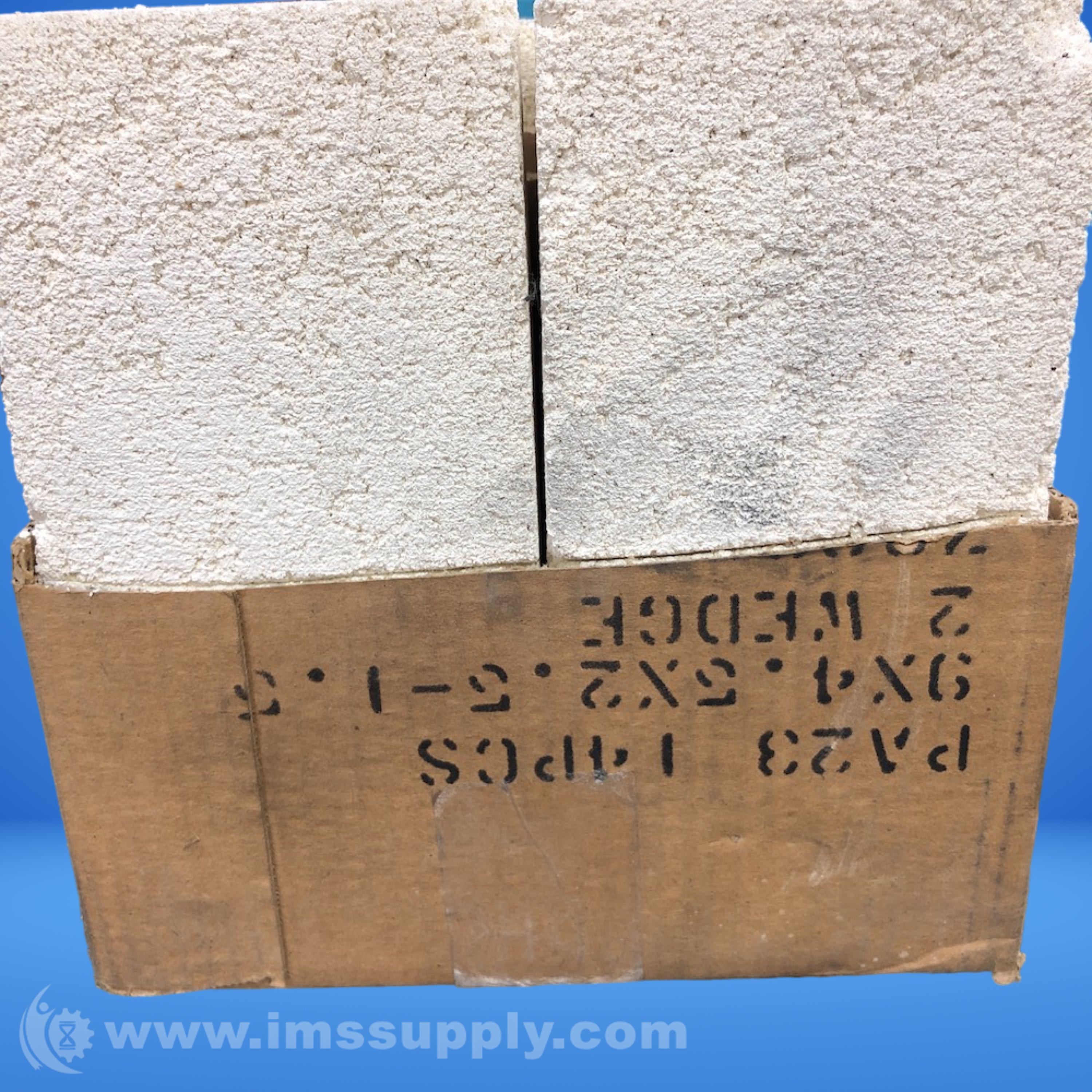 BNZ Materials PA23 9X4.5X2.5-1.5 2 WEDGE Box of 14 Fire Bricks - IMS Supply