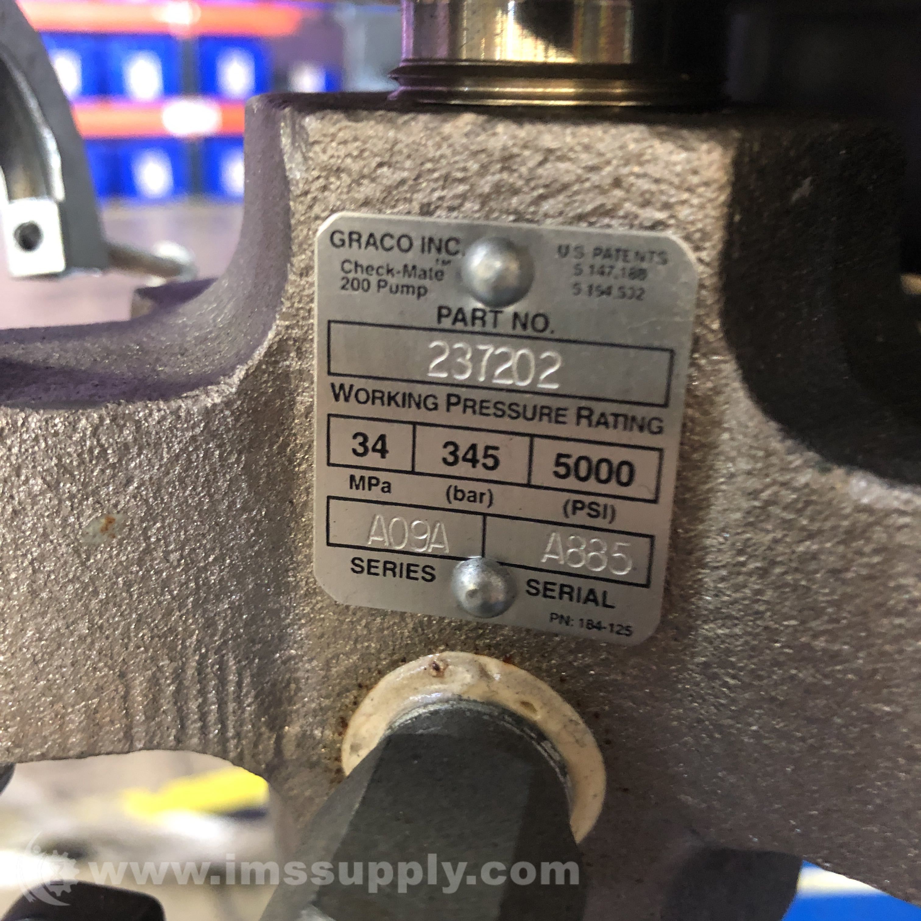 Graco 231118 Ram-Mounted Air-Powered Pump - IMS Supply
