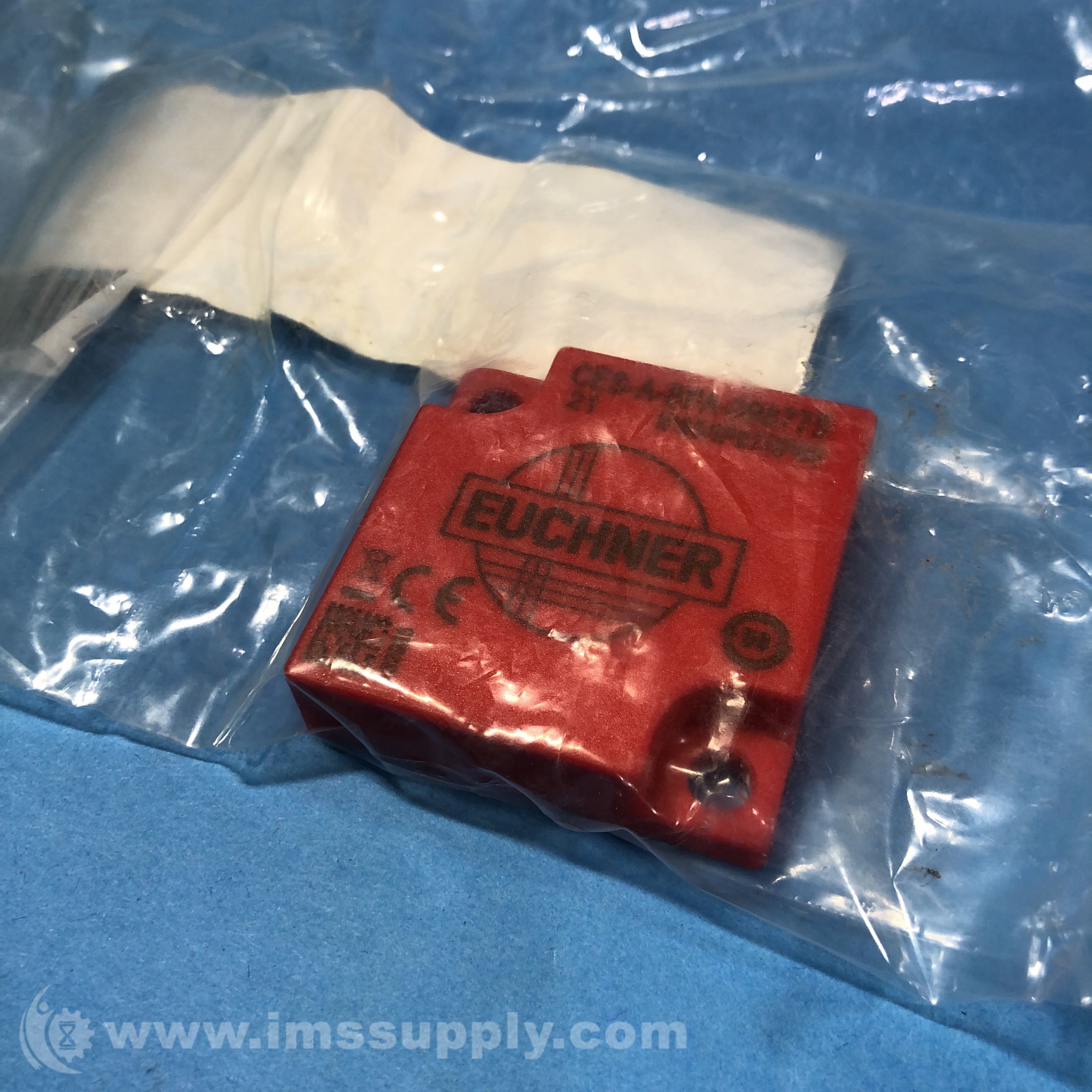 Euchner CES-A-BPA-098775 Actuator CES, Cube-Shaped Design - IMS Supply