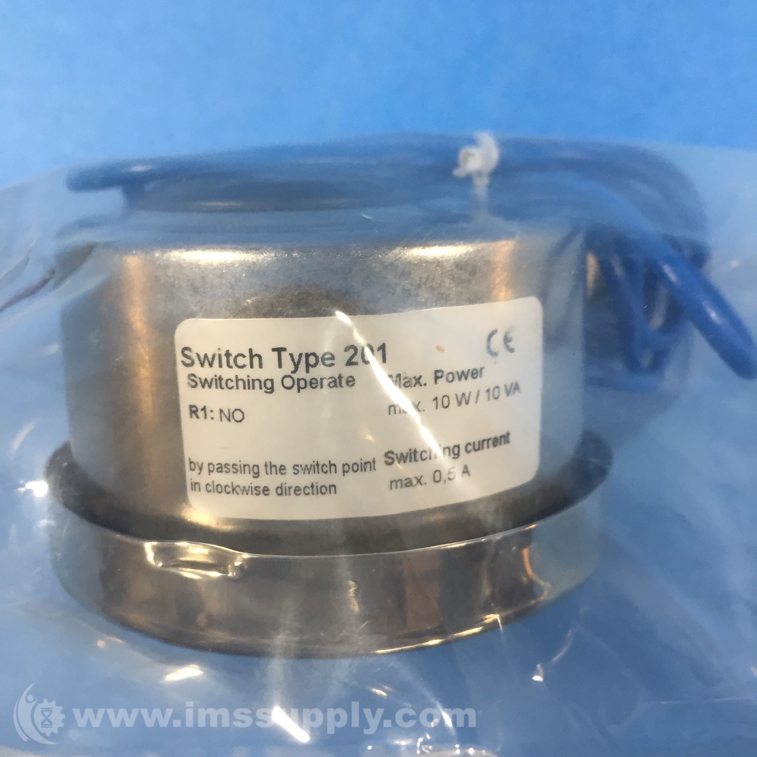 McDaniel Controls, Inc. Switch Type 201 400PSI Pressure Gauge - IMS Supply