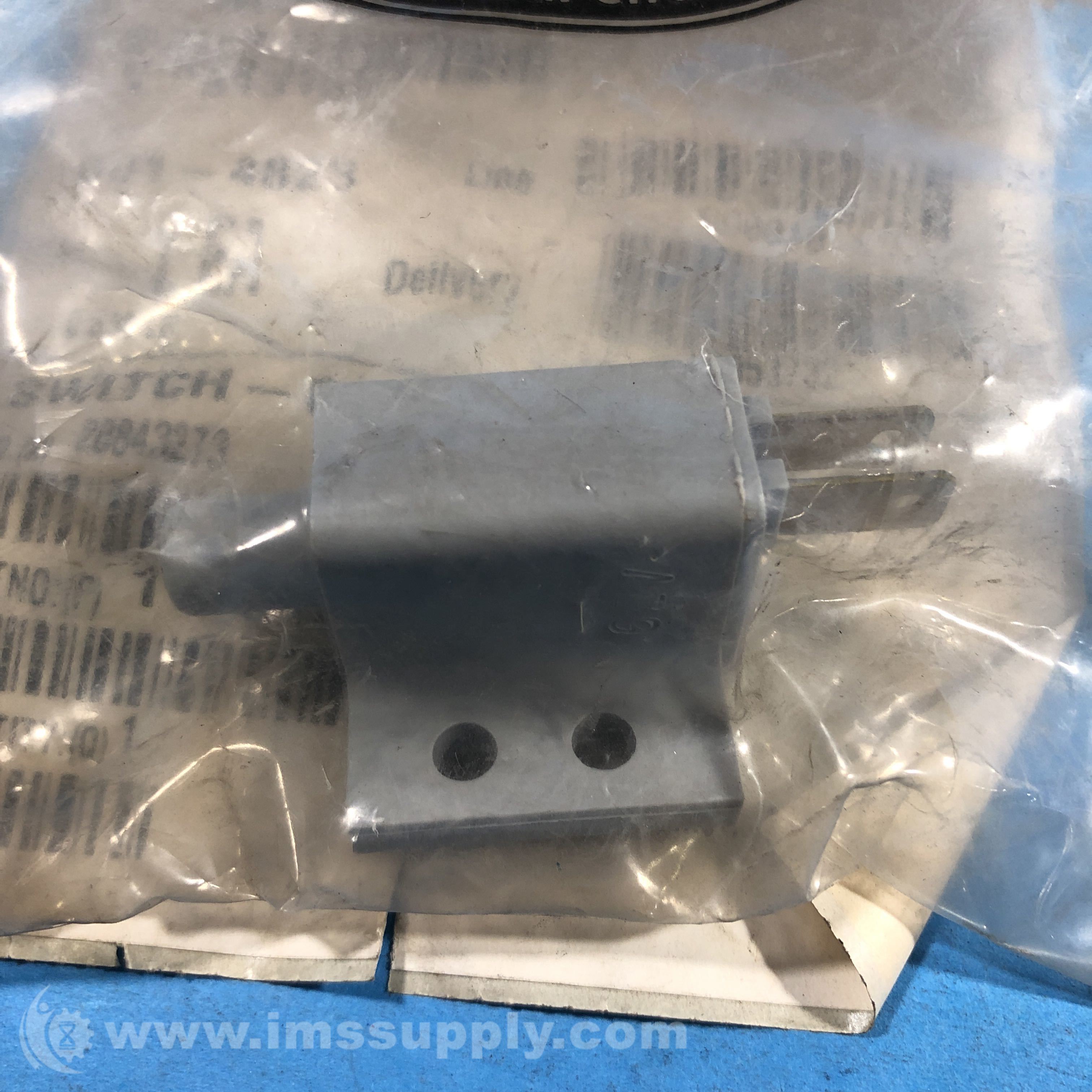 Toro 1-513152 Normally Closed Switch - IMS Supply