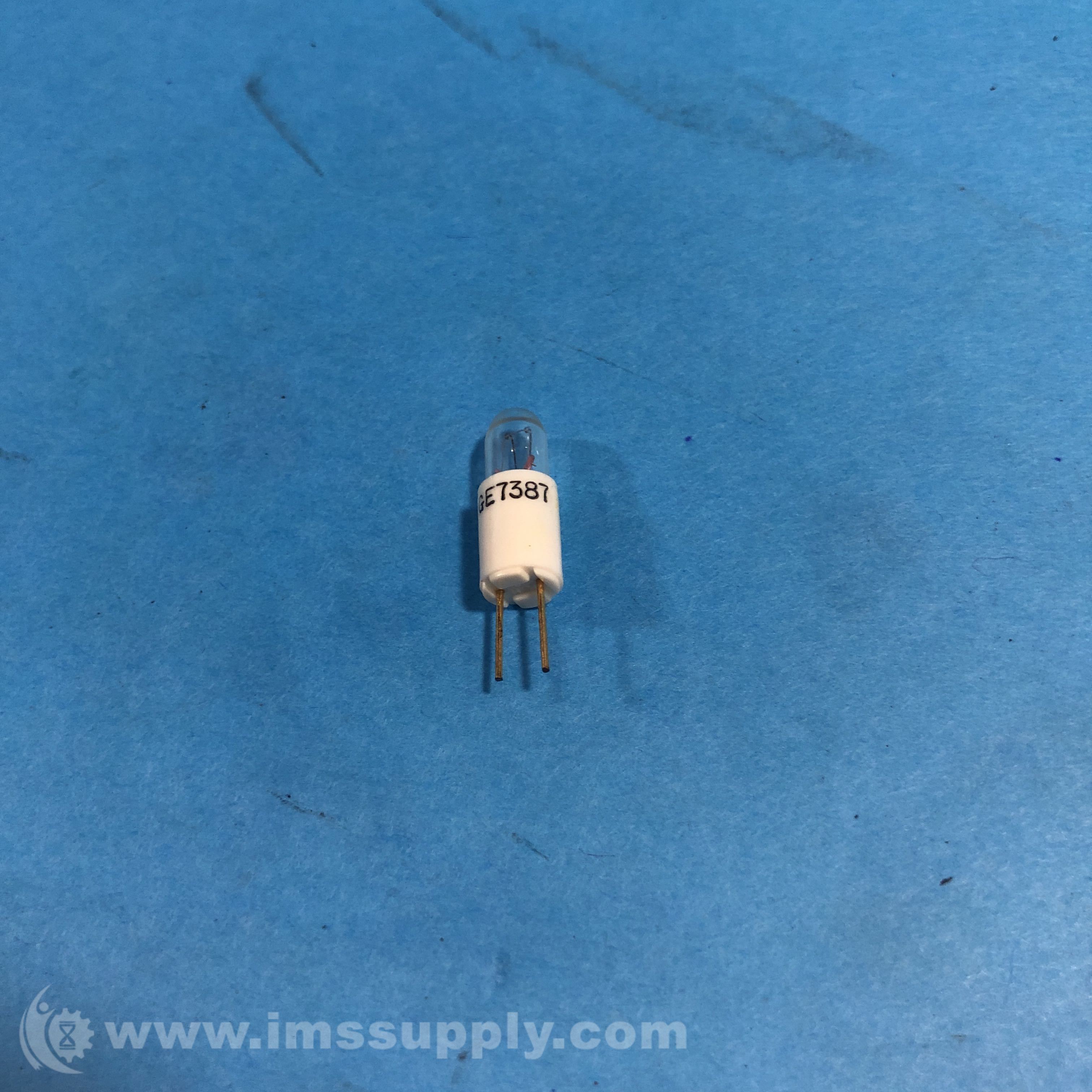 General Electric 7387 Box of 10 Miniature Lamp Bulbs - IMS Supply