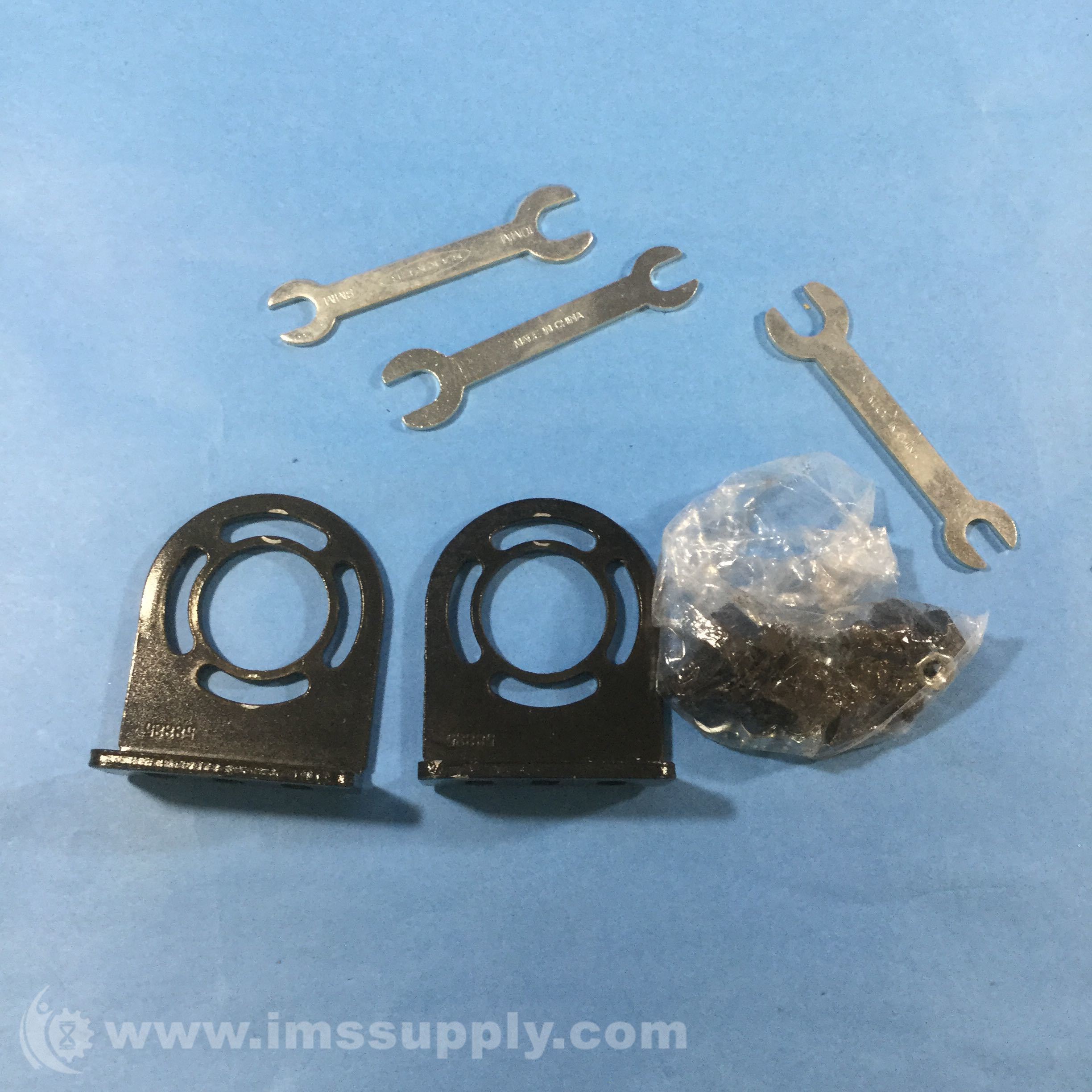 Banner Light Curtain Mounting Bracket Kit - IMS Supply