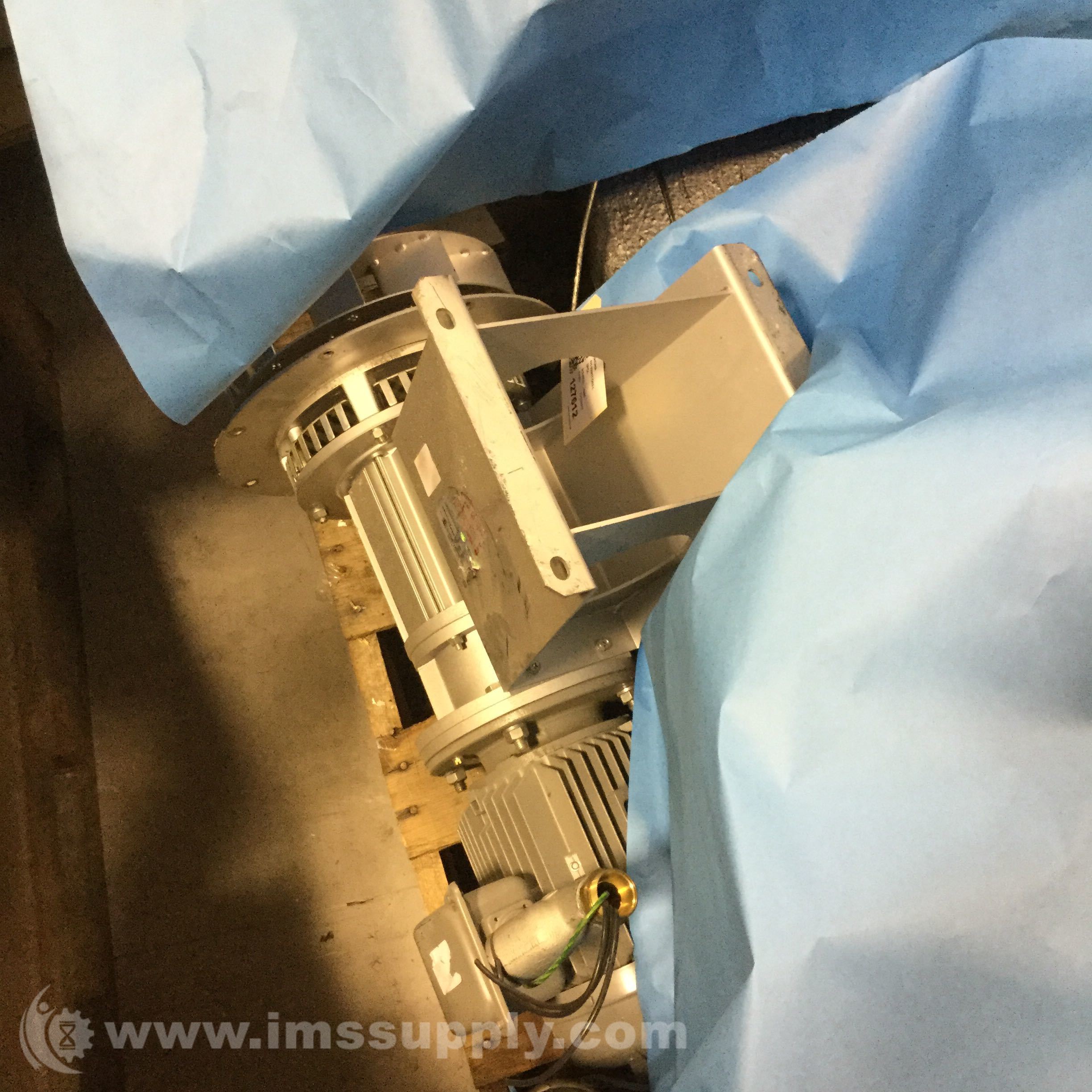 Showa AH-600HT-D02-L AH Type Blower with Hitachi Motor, 3PH - IMS Supply