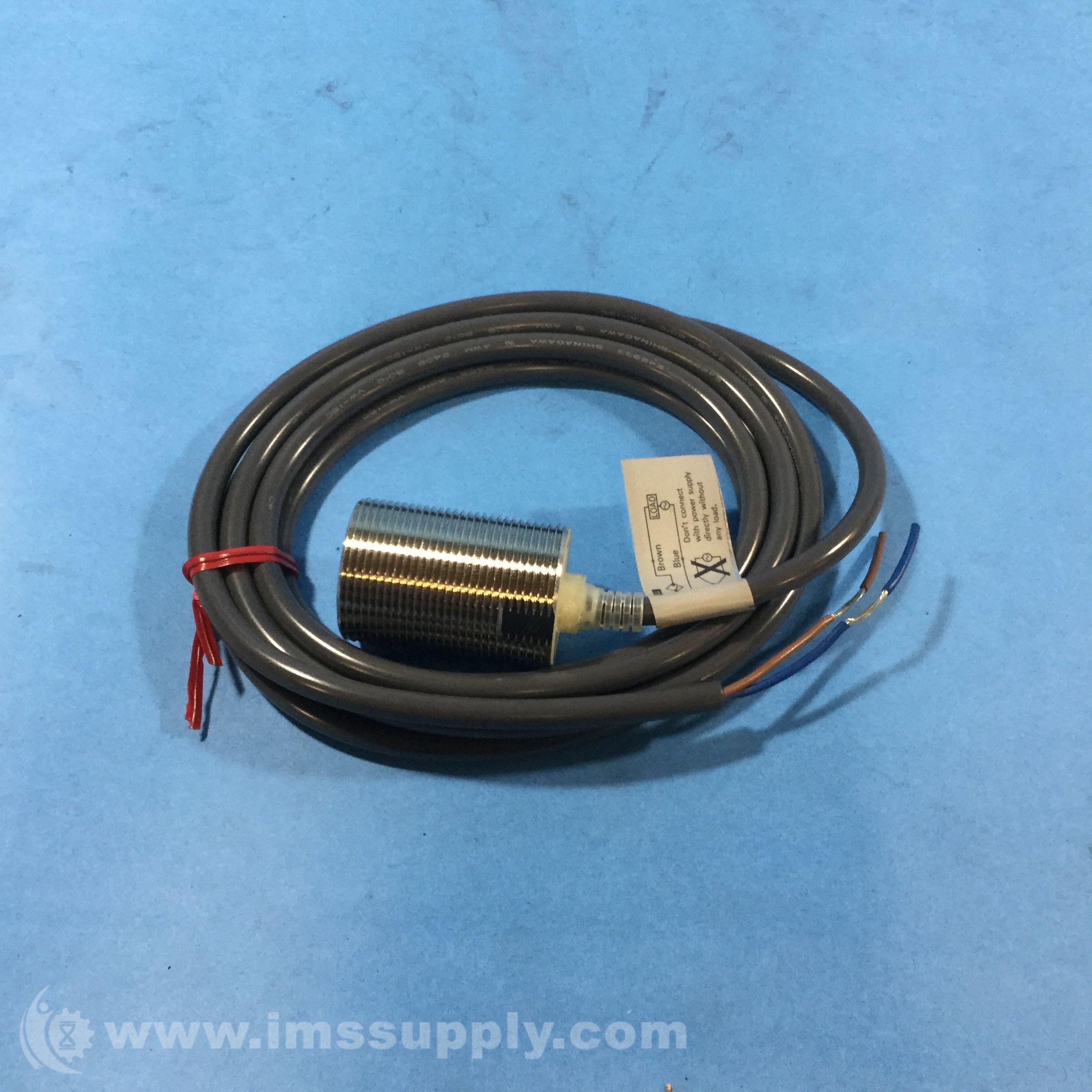 Omron E2E-X10Y1-US Sensor Proxiity Switch 24 to 240VAC - IMS Supply