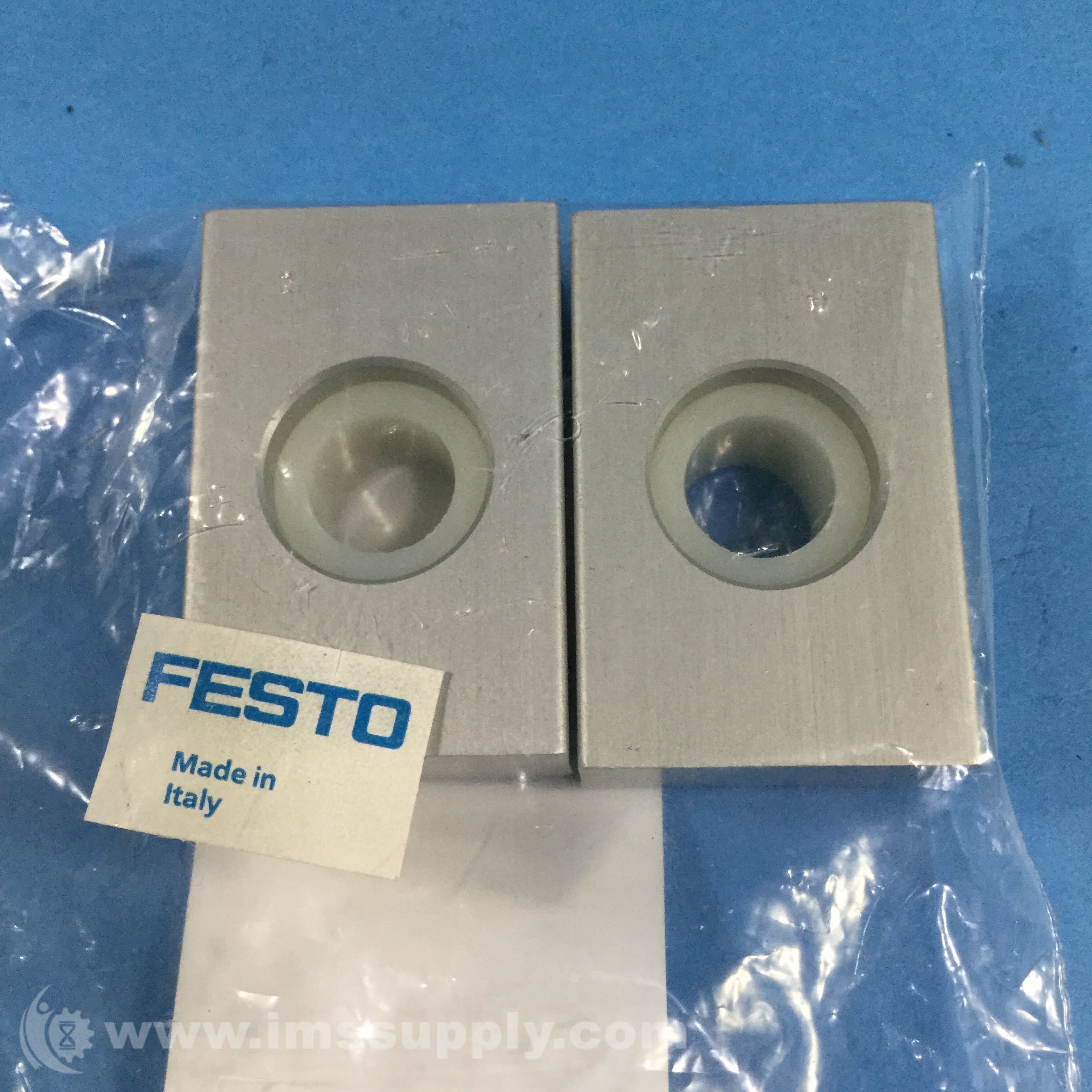 Festo LNZG-32 Trunnion Mounting Pack Of Two 32959 - IMS Supply