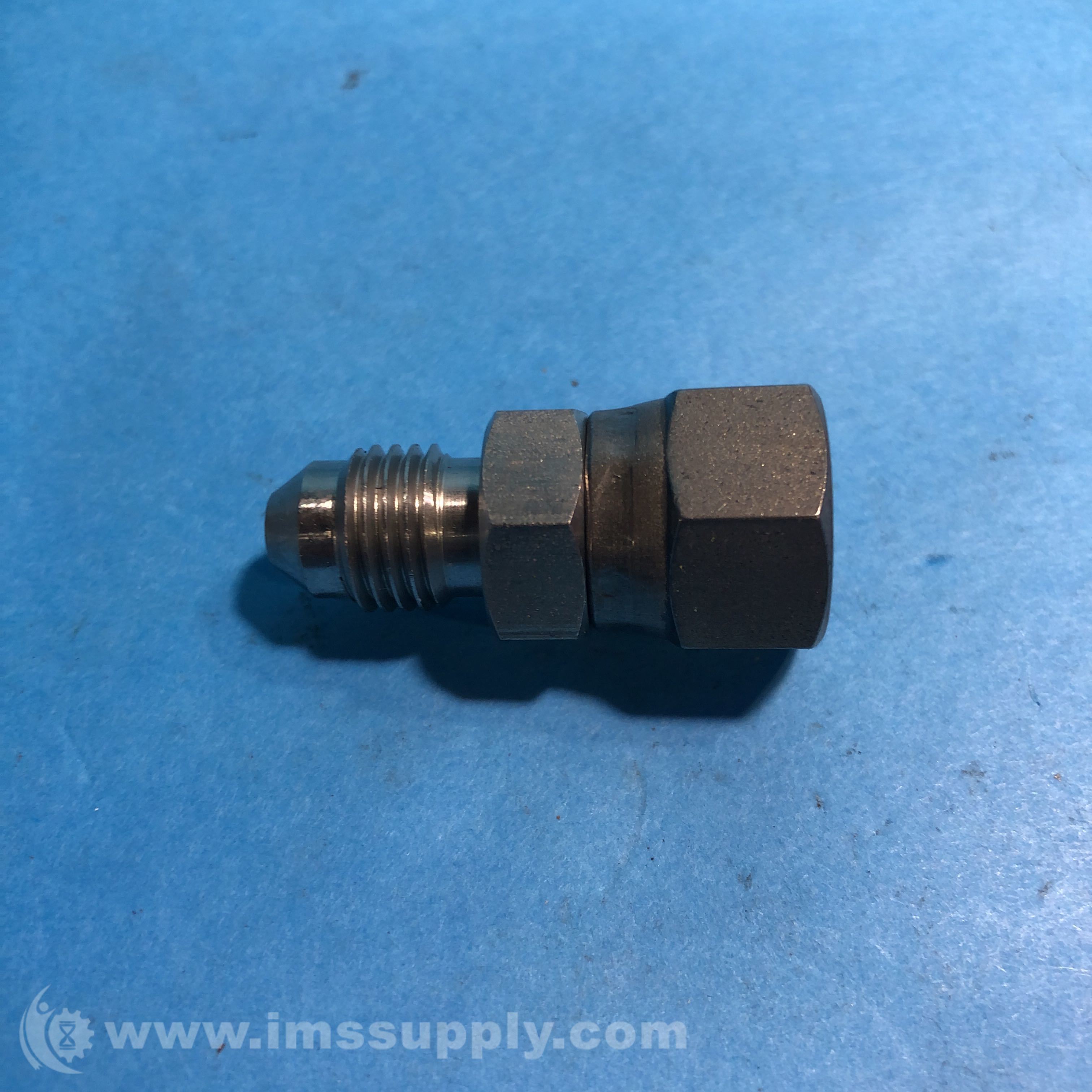 Carlisle Fluid Technologies 4SN-4JIC Bag of 100 Inlet Fittings - IMS Supply