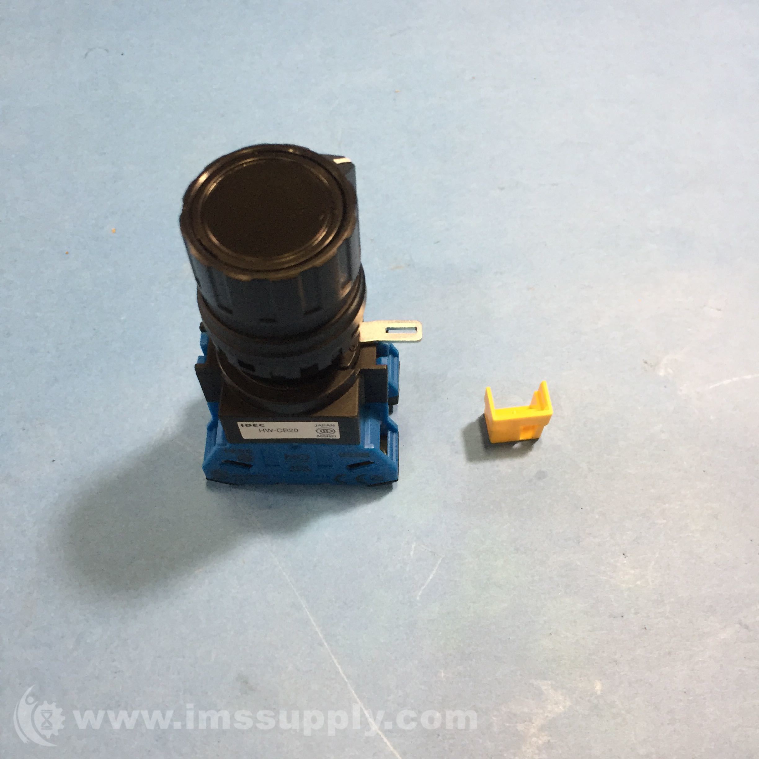 Idec HW-CB20 Contact Block, N.O. DPST Spring-Up 10A 440VAC 220VDC - IMS ...