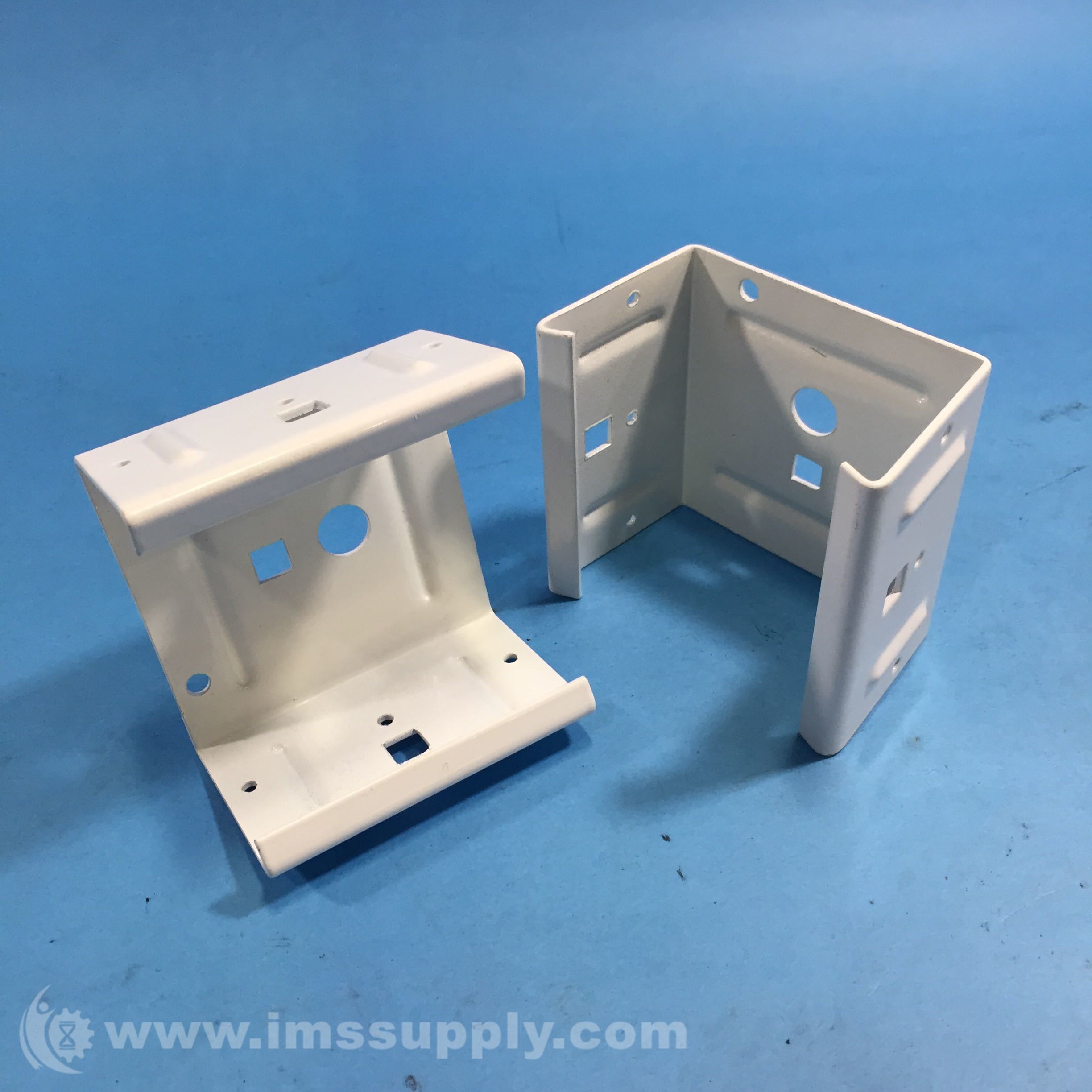 Lithonia Lighting THMSHB-J2 Box of 2 Tong Hanger Brackets - IMS Supply