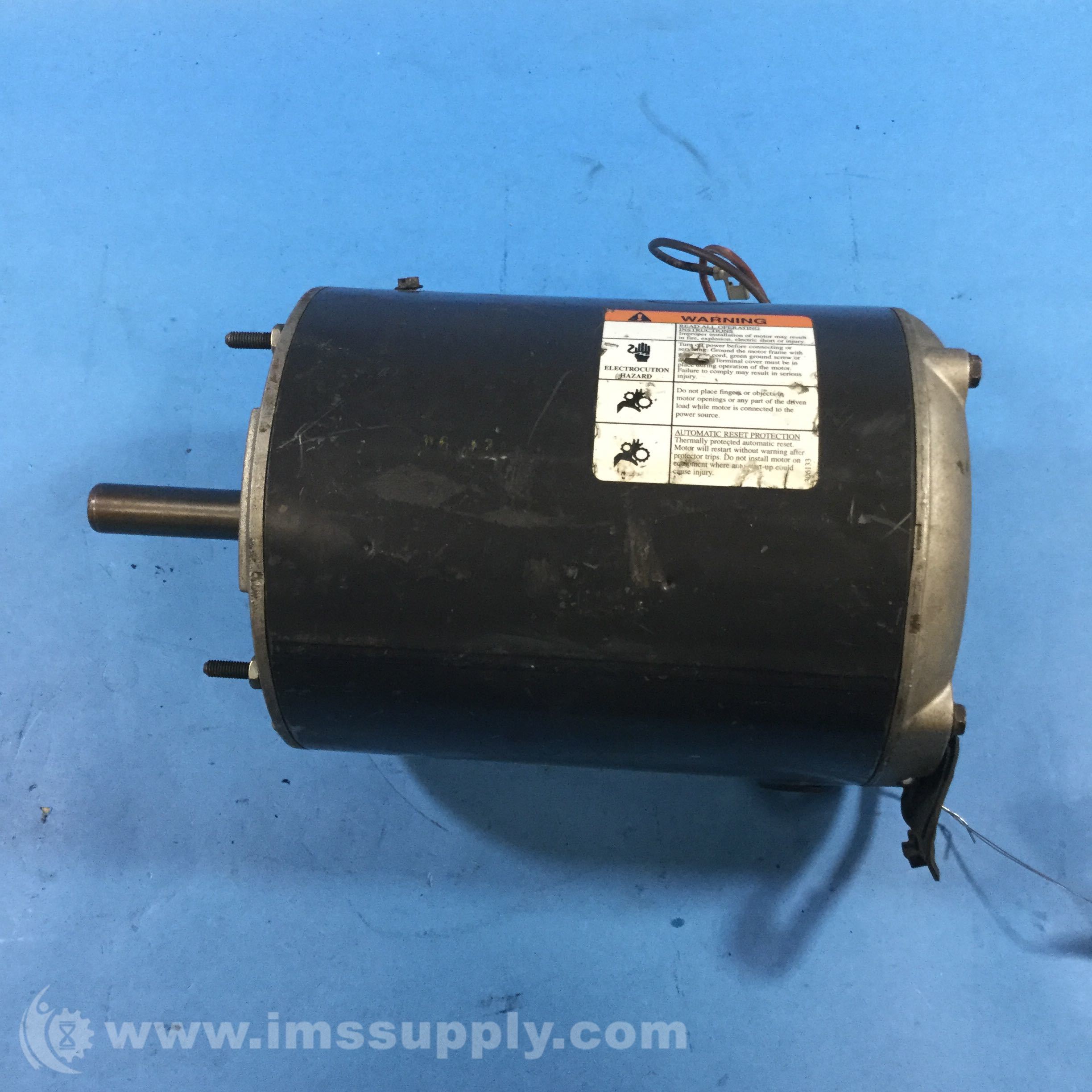 Dayton 8M219A 1/2HP 825RPM Ph1 FR48YZ Direct Drive Fan Motor - IMS Supply