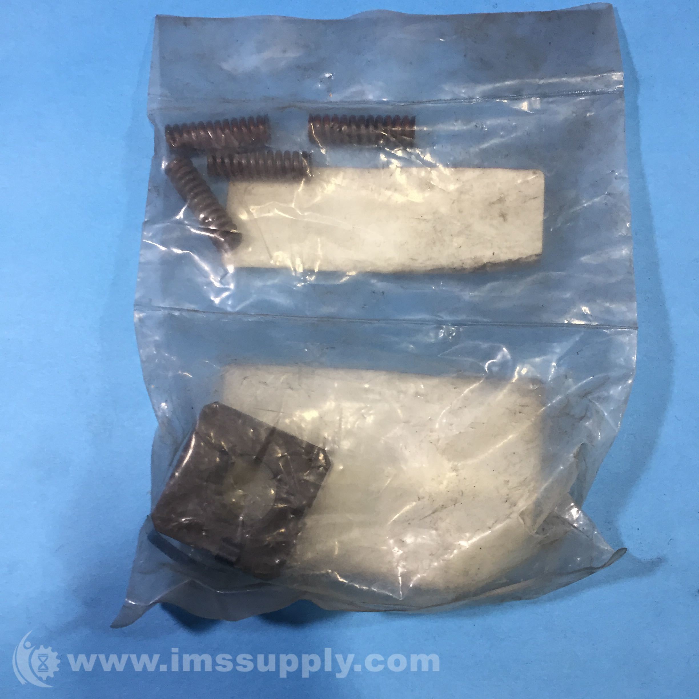 Sumitomo DU704WW-01 Bag of 4 Brake Spring for Brake Shoe FB-2A - IMS Supply