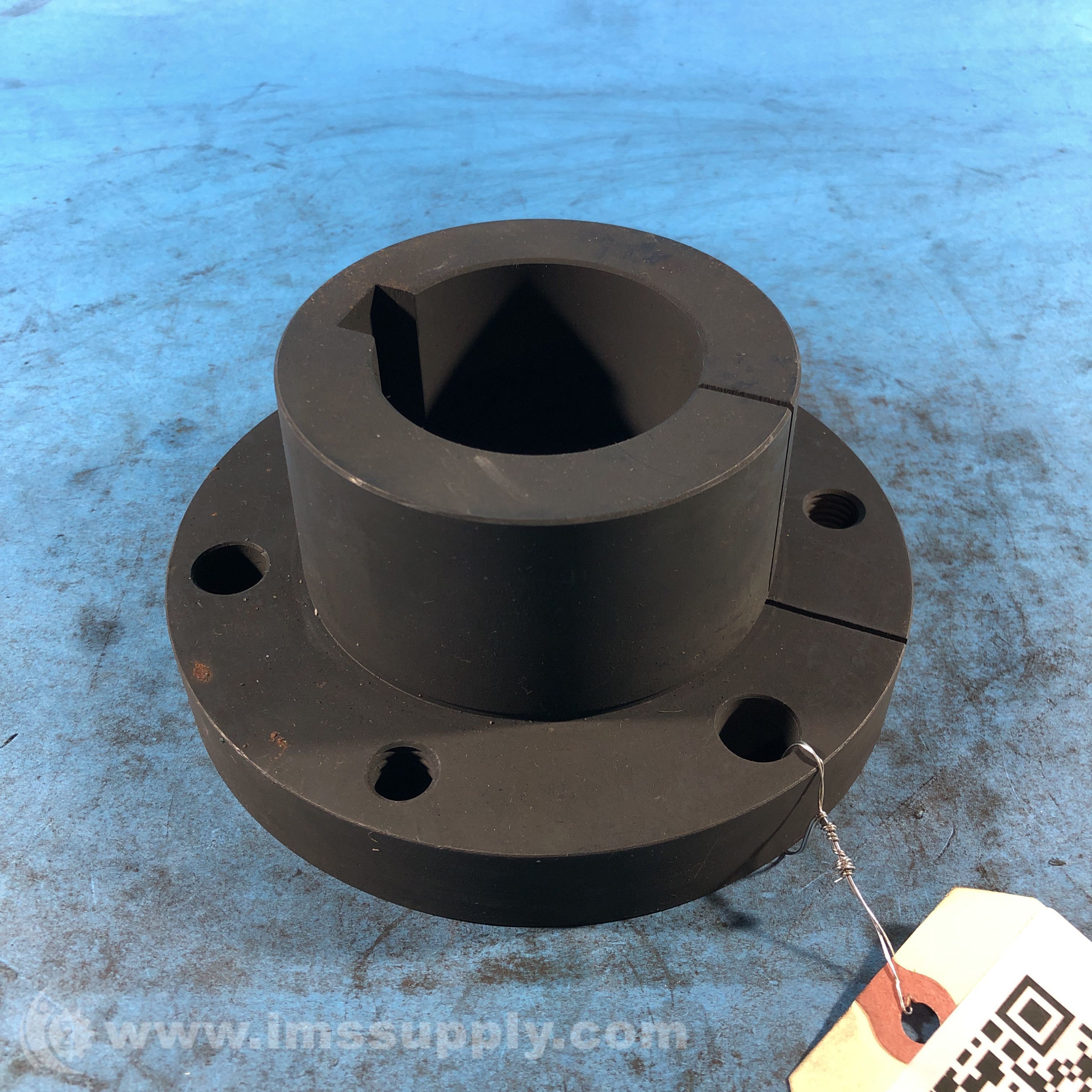 Tsubaki 2-3/8'' Black Steel Keyed Sprocket Bushing - IMS Supply