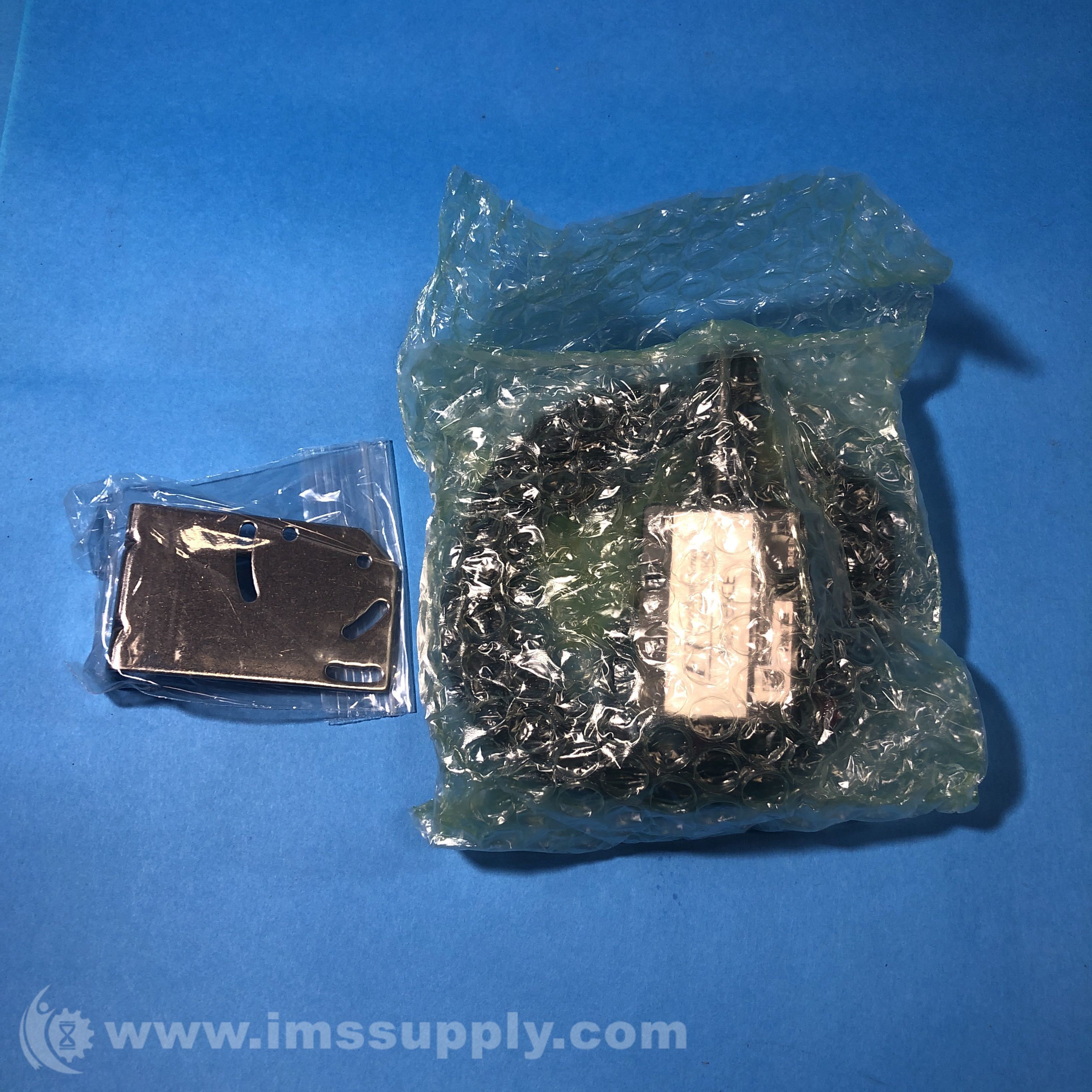 Keyence FT-H40K Digital Infrared Temperature Sensor - IMS Supply