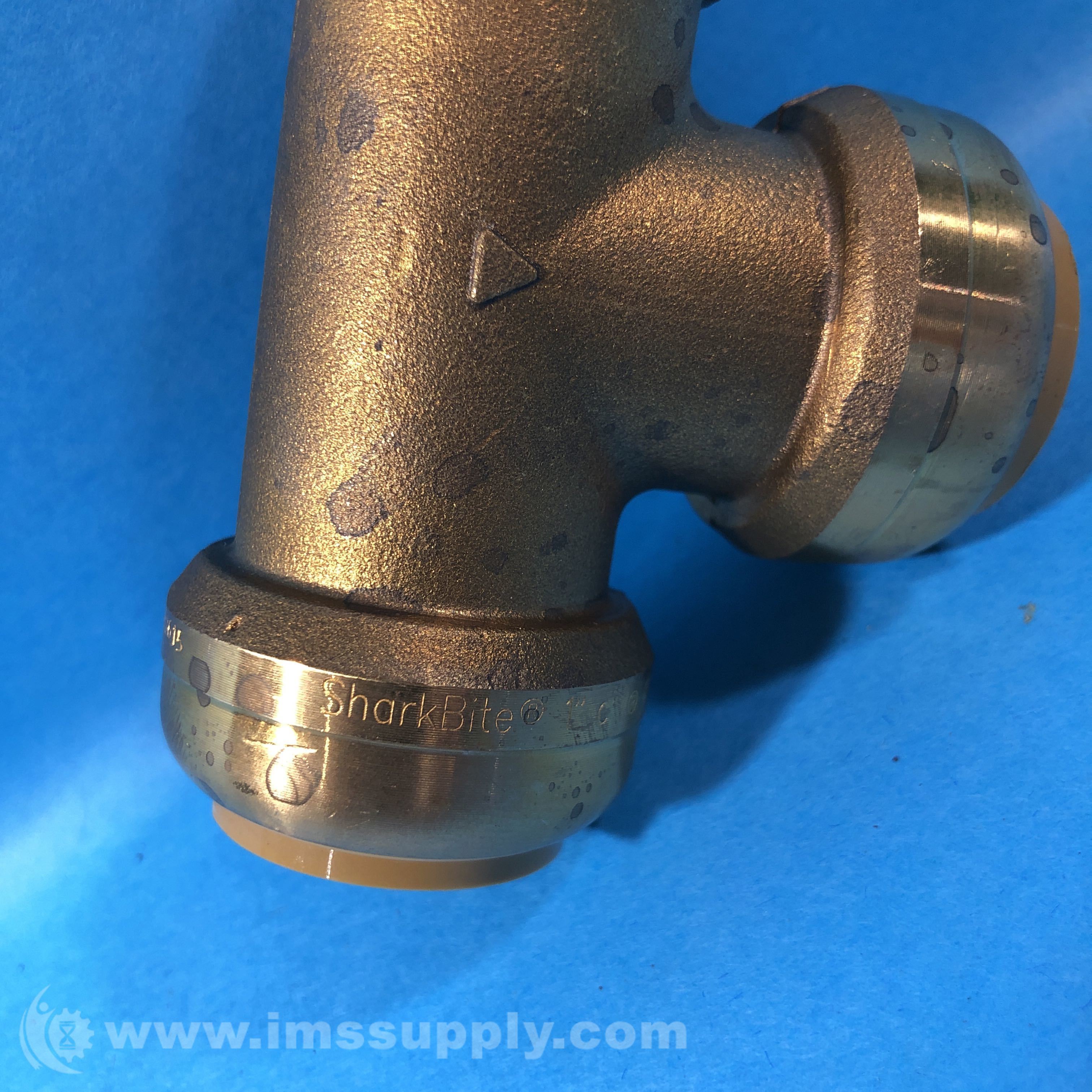 SharkBite F2615 1 Inch Push to Connect Brass Tee Fitting - IMS Supply