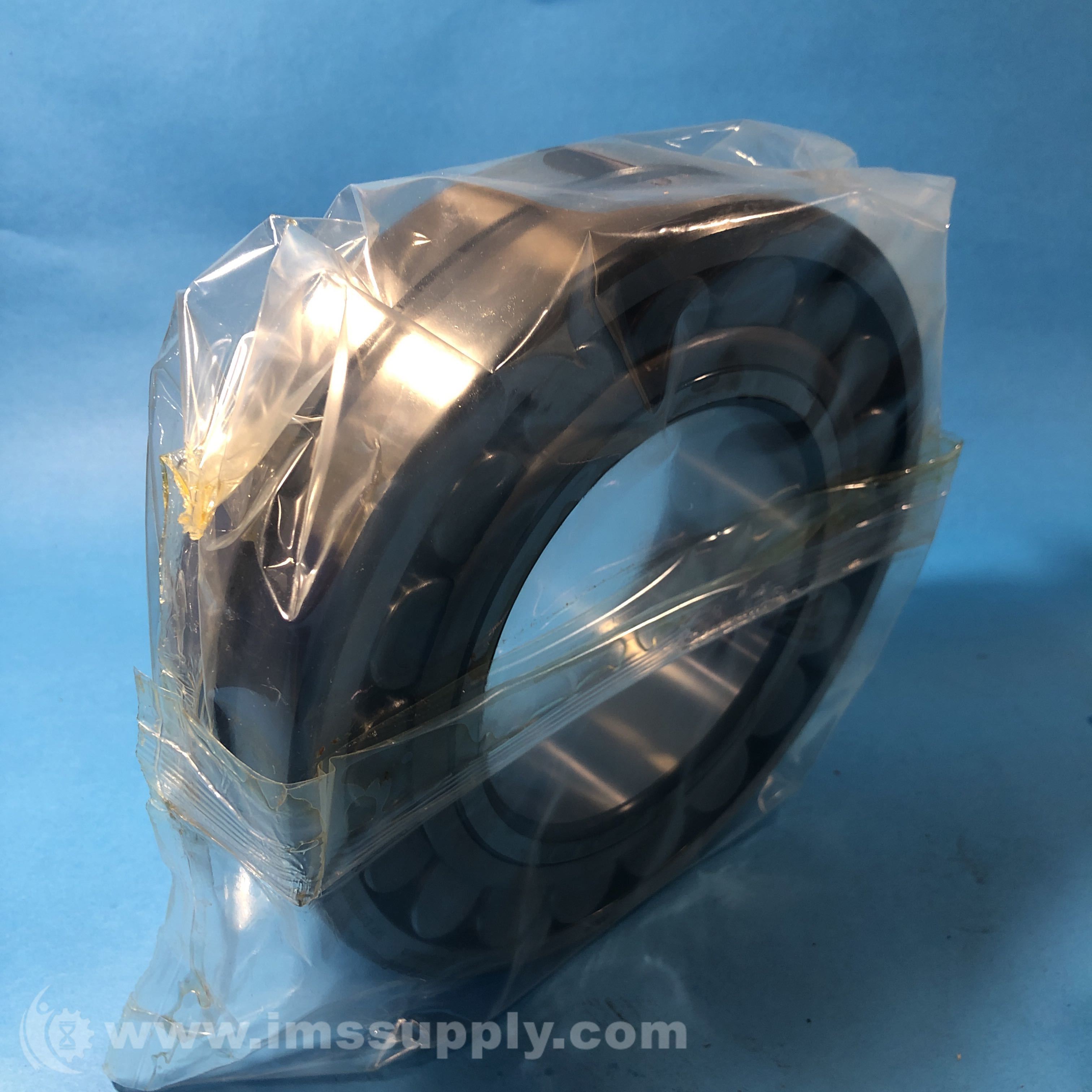 SKF 22222 E Spherical Roller Bearing - IMS Supply