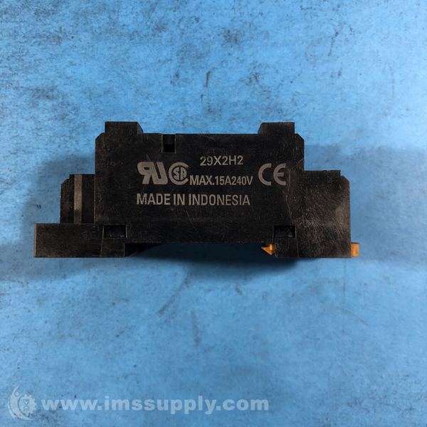 Omron PTF08A-E Relay Socket, 15 Amp, 110 VAC, 8 Blade - IMS Supply