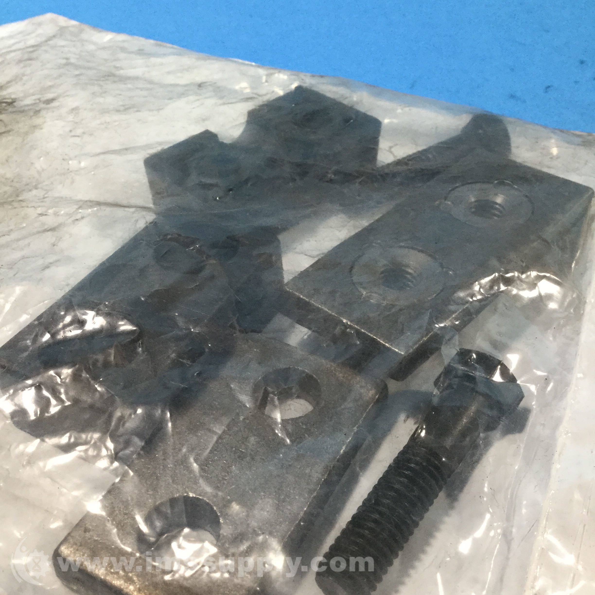 Behringer H30540-PP-SCP-SWP Carbon Steel Clamp - IMS Supply