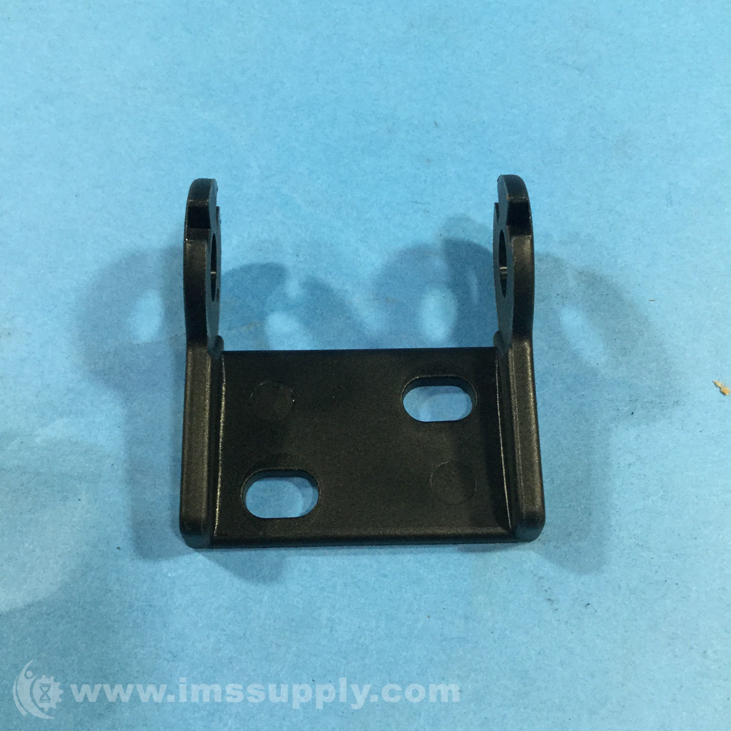 Igus 114.3.1P Cable Chain Bracket Plastic Mounting Bracket - IMS Supply