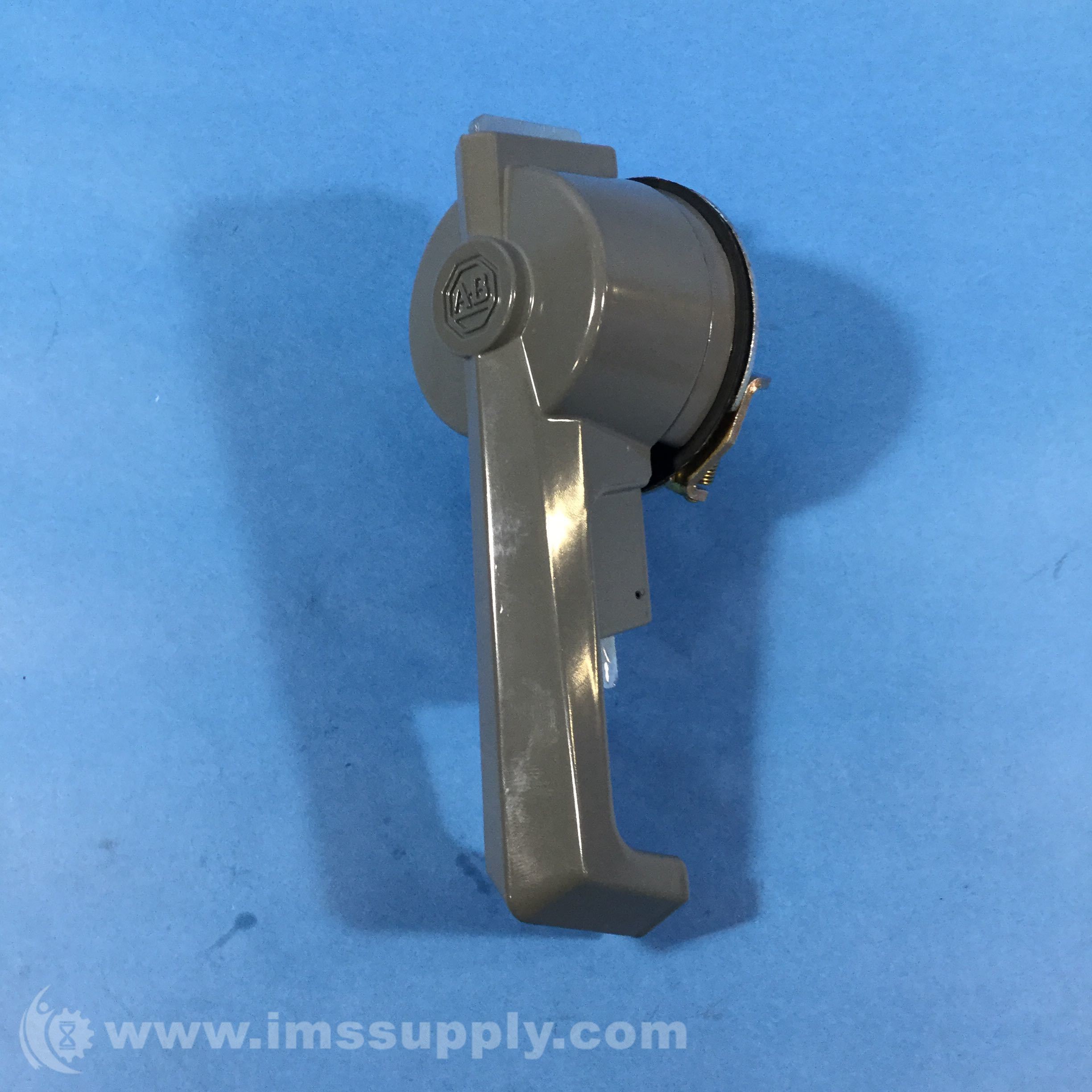 Allen Bradley Handle mechanism - IMS Supply
