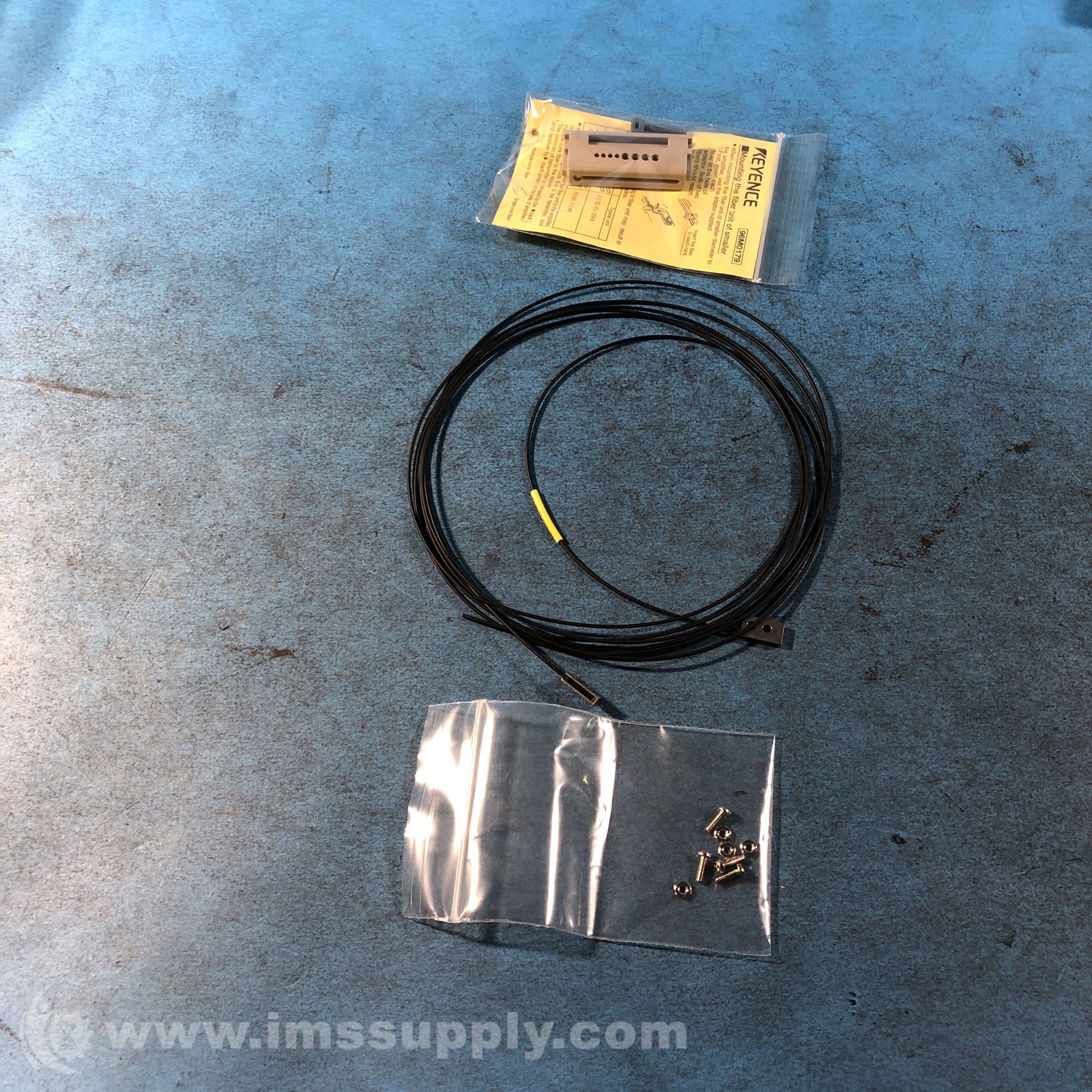 Keyence FU-57TZ Transmissive Thrubeam Fiber Optic Sensor Unit - IMS Supply