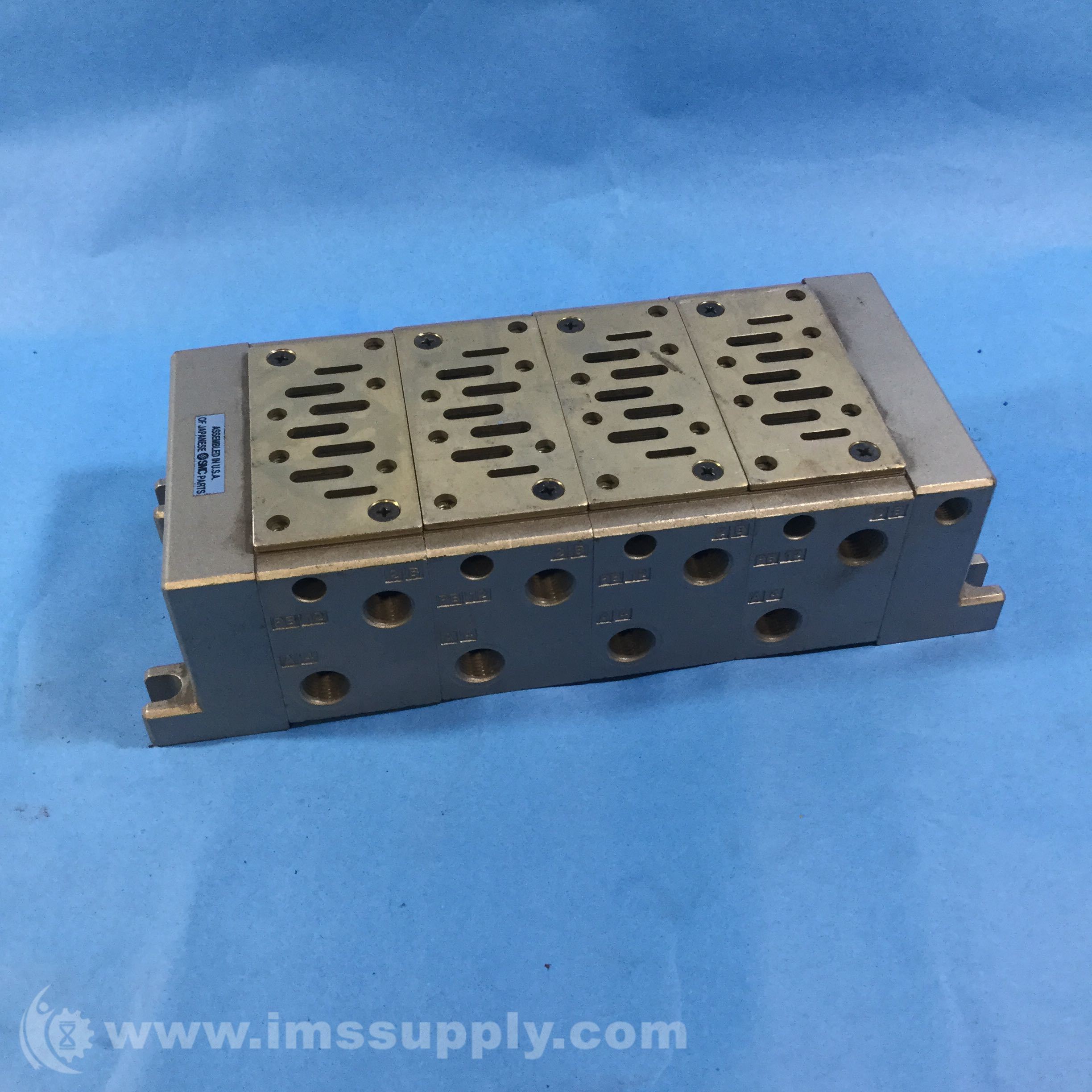 SMC VV714-02R-03D Manifold, Iso Size 1 - IMS Supply