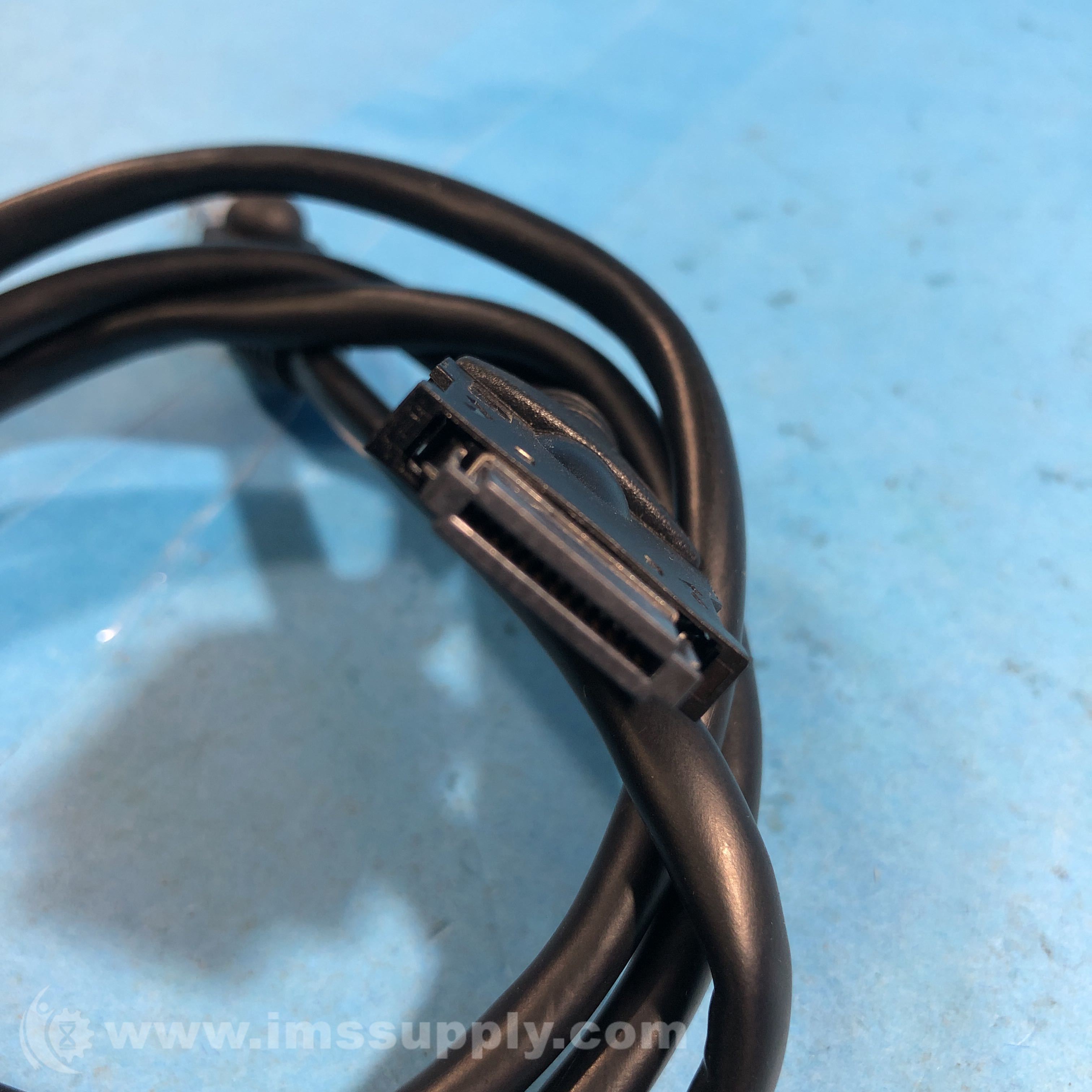 Pan-International E87647-DG Computer Cable Connector - IMS Supply